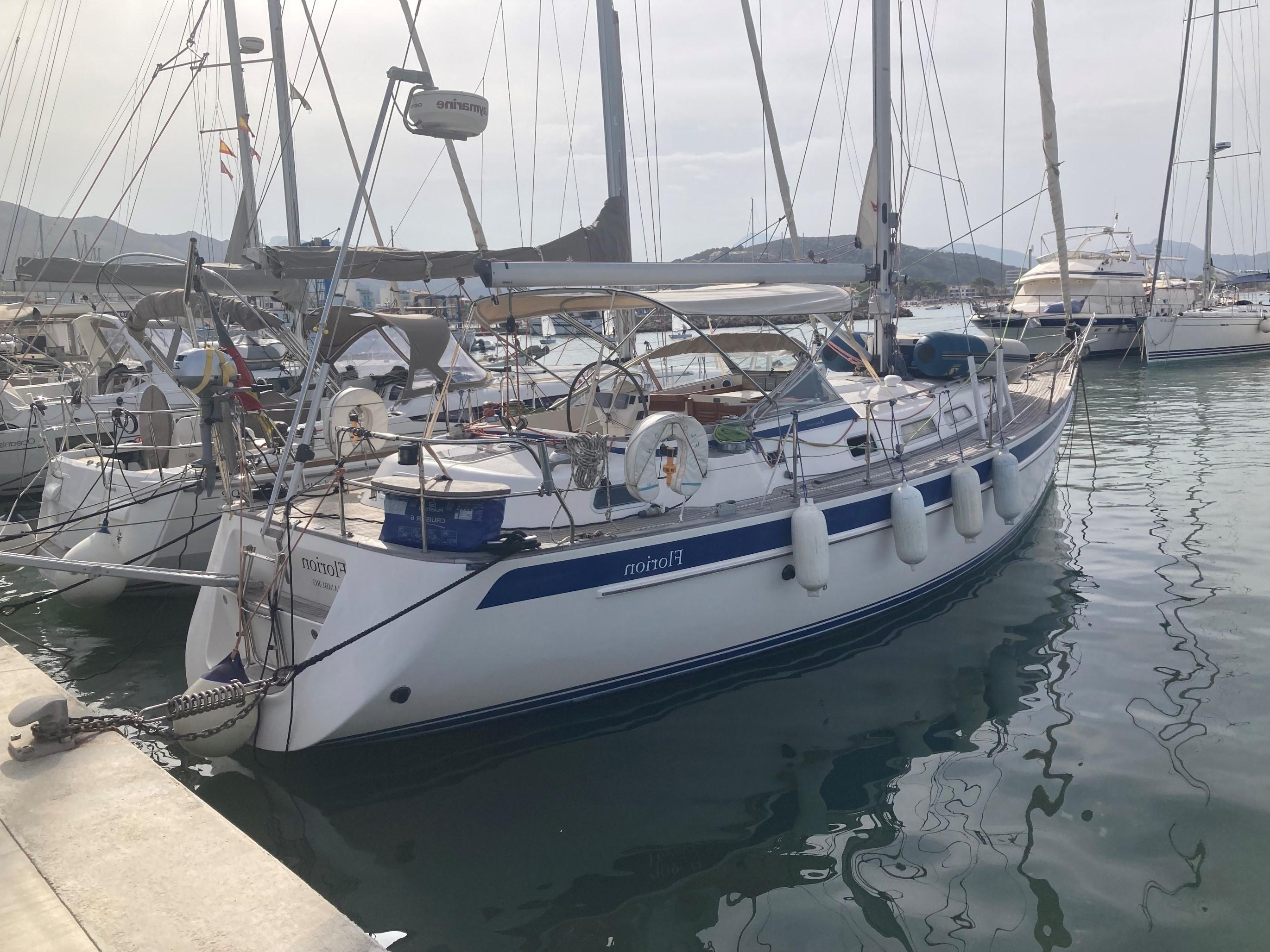 2003 Hallberg-Rassy 40 Center cockpit zeilboten te koop- YachtWorld