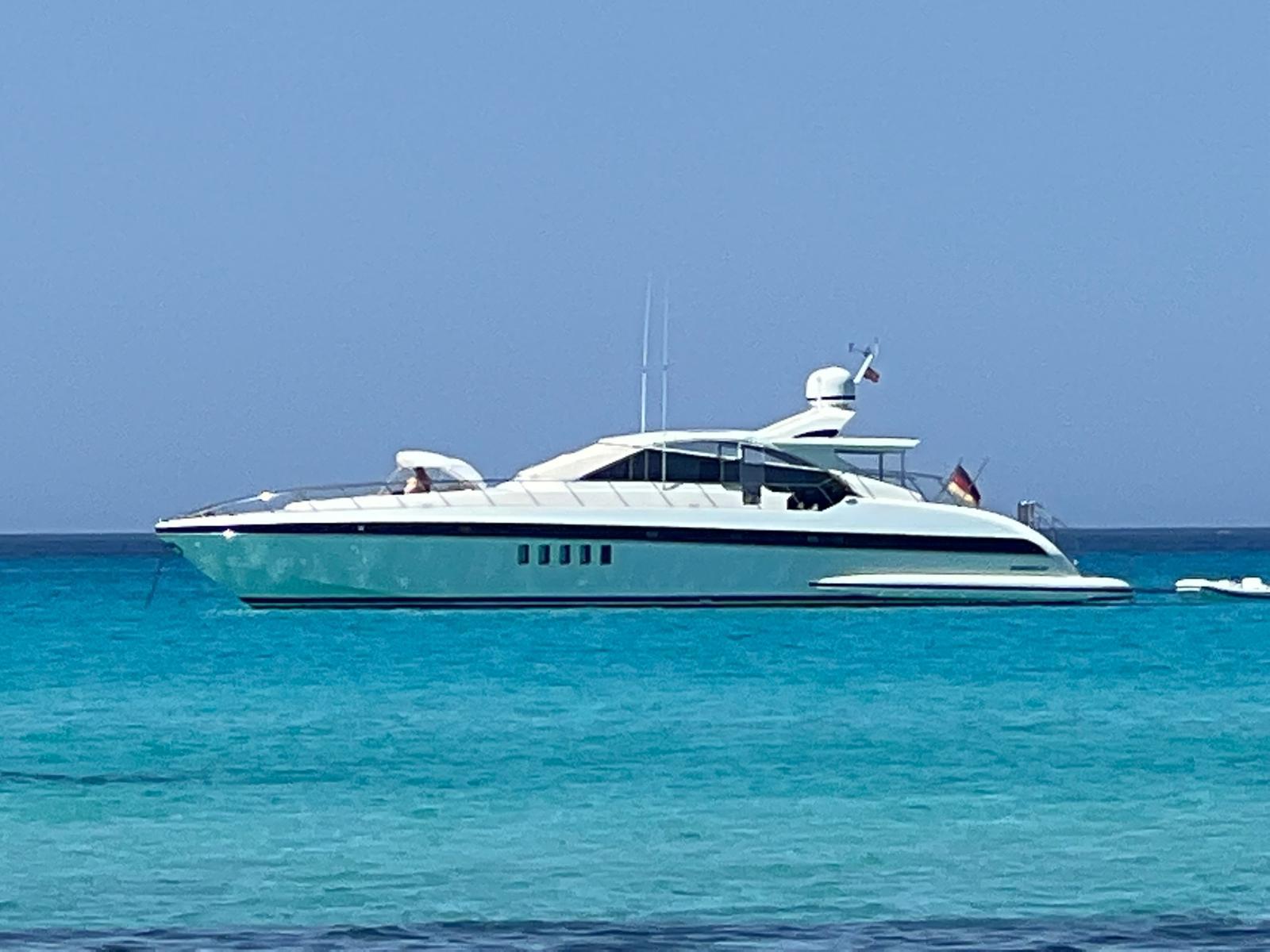 2006 Motor Yachts Mangusta for sale - YachtWorld