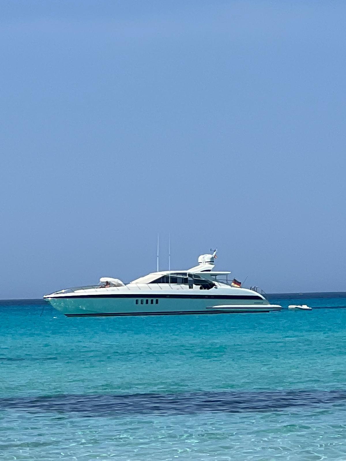 2006 Motor Yachts Mangusta for sale - YachtWorld