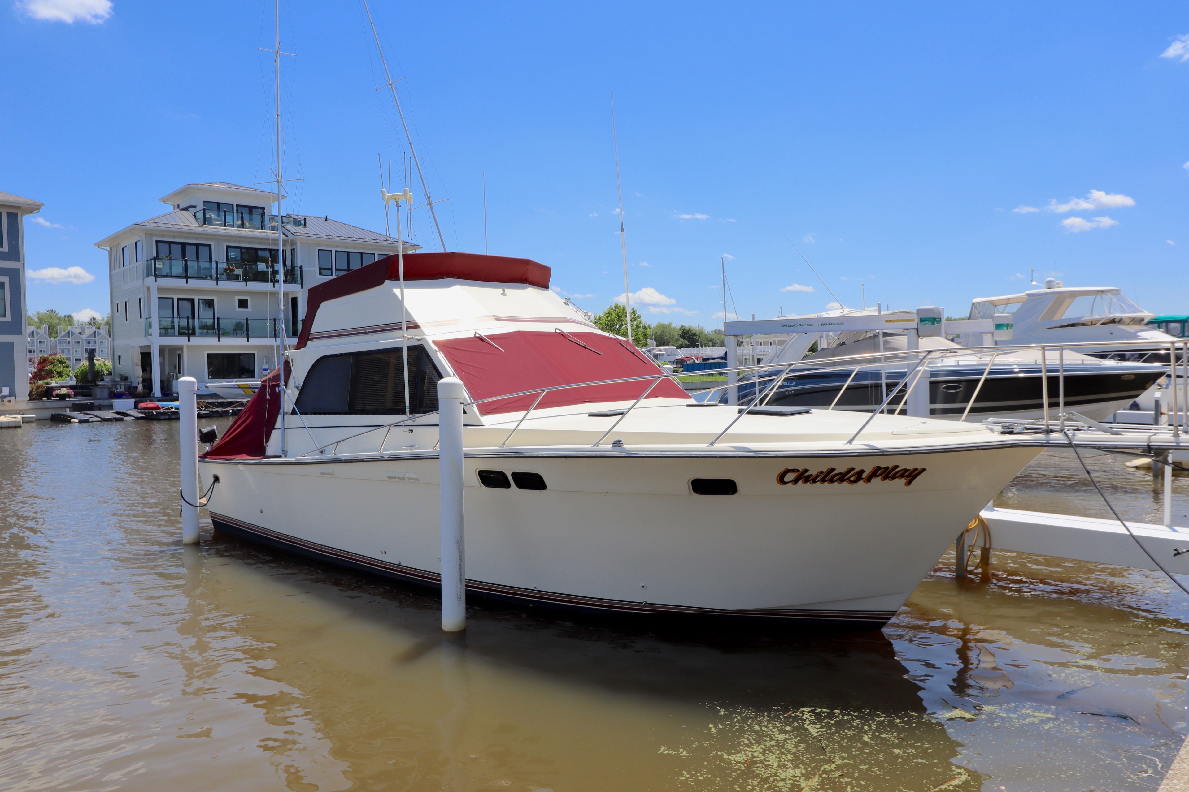 1980 Pacemaker 38 Sportfish Convertible - Weber Yachts