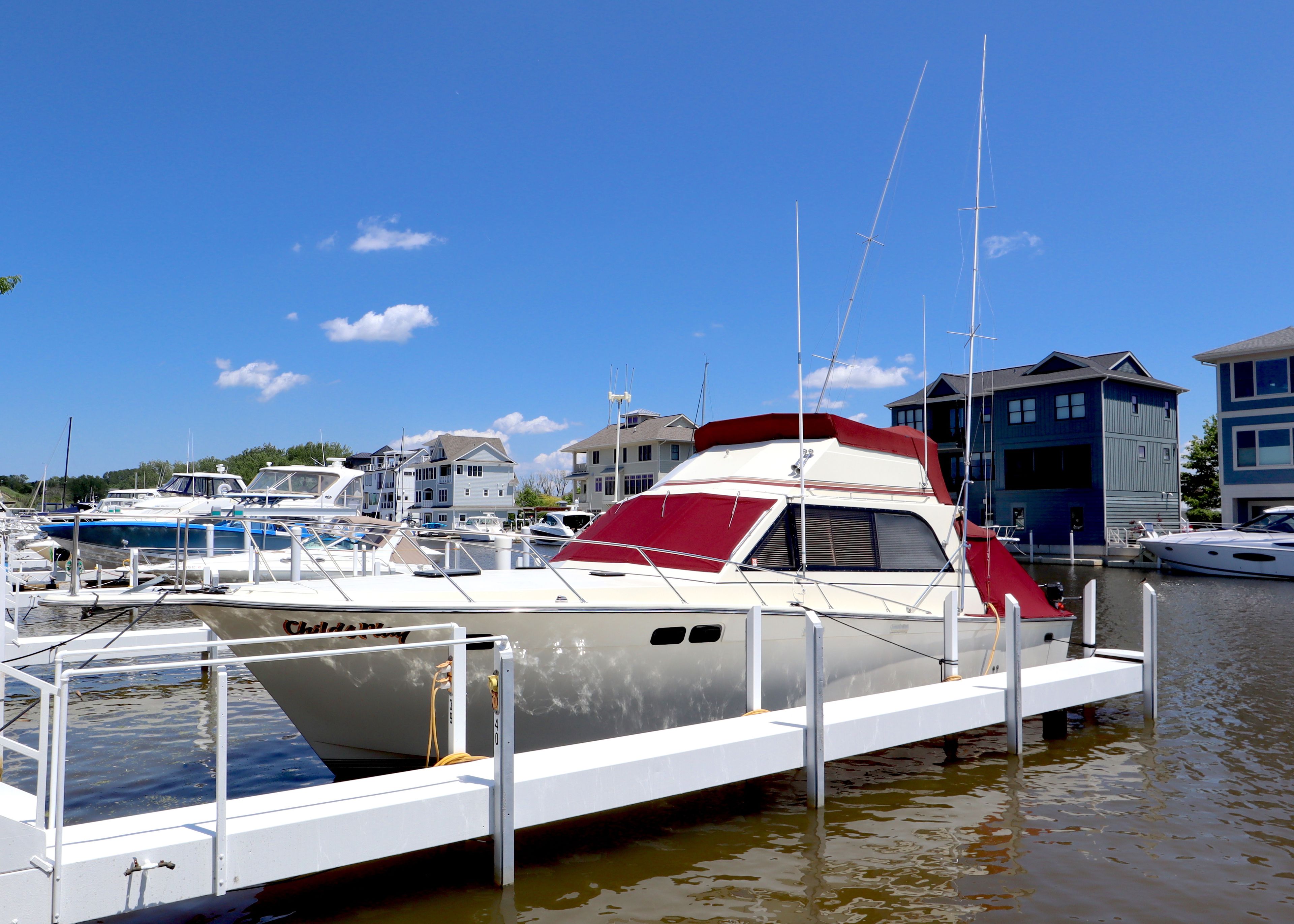 1980 Pacemaker 38 Sportfish Convertible - Weber Yachts