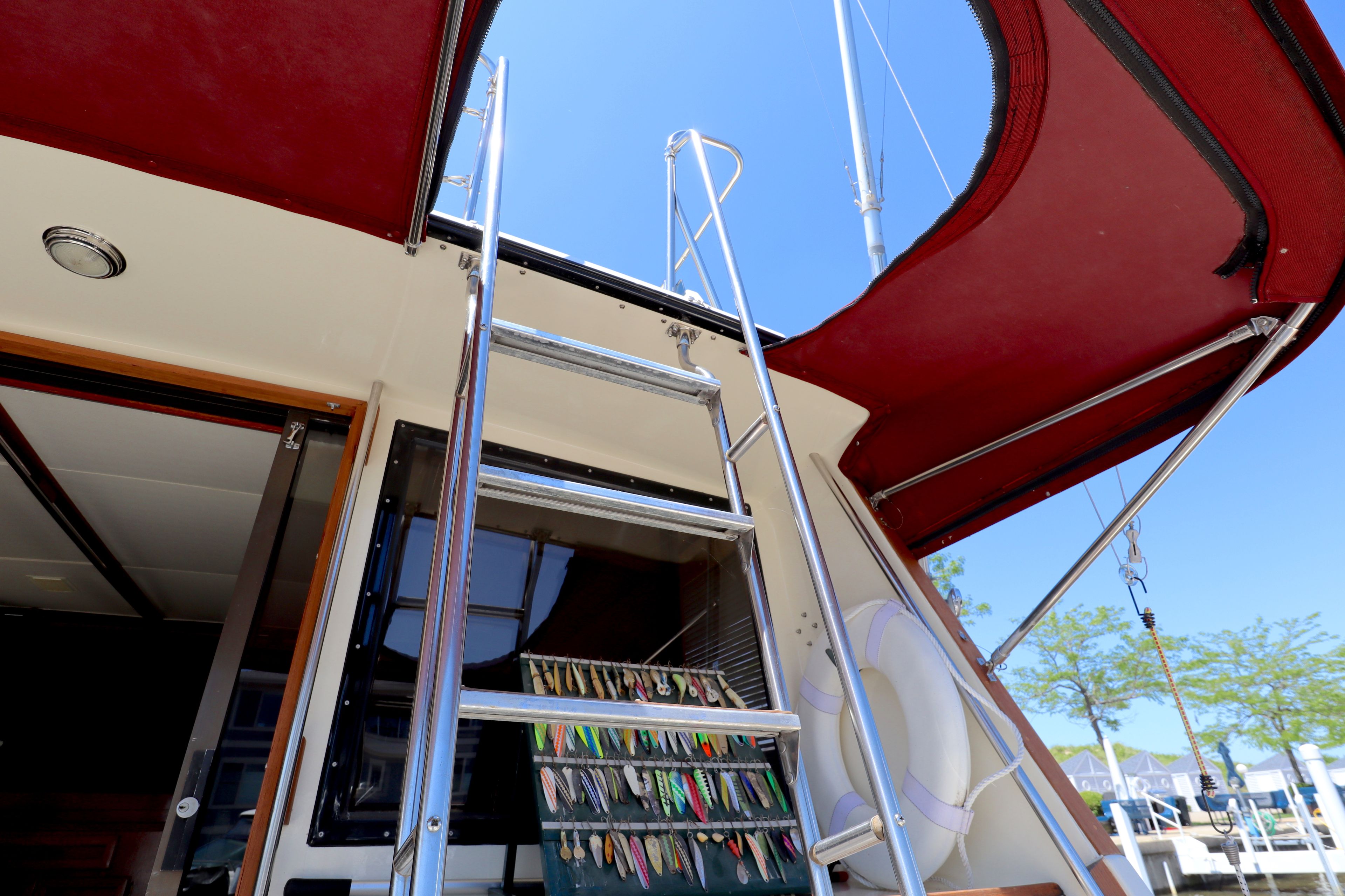 1980 Pacemaker 38 Sportfish Convertible - Weber Yachts