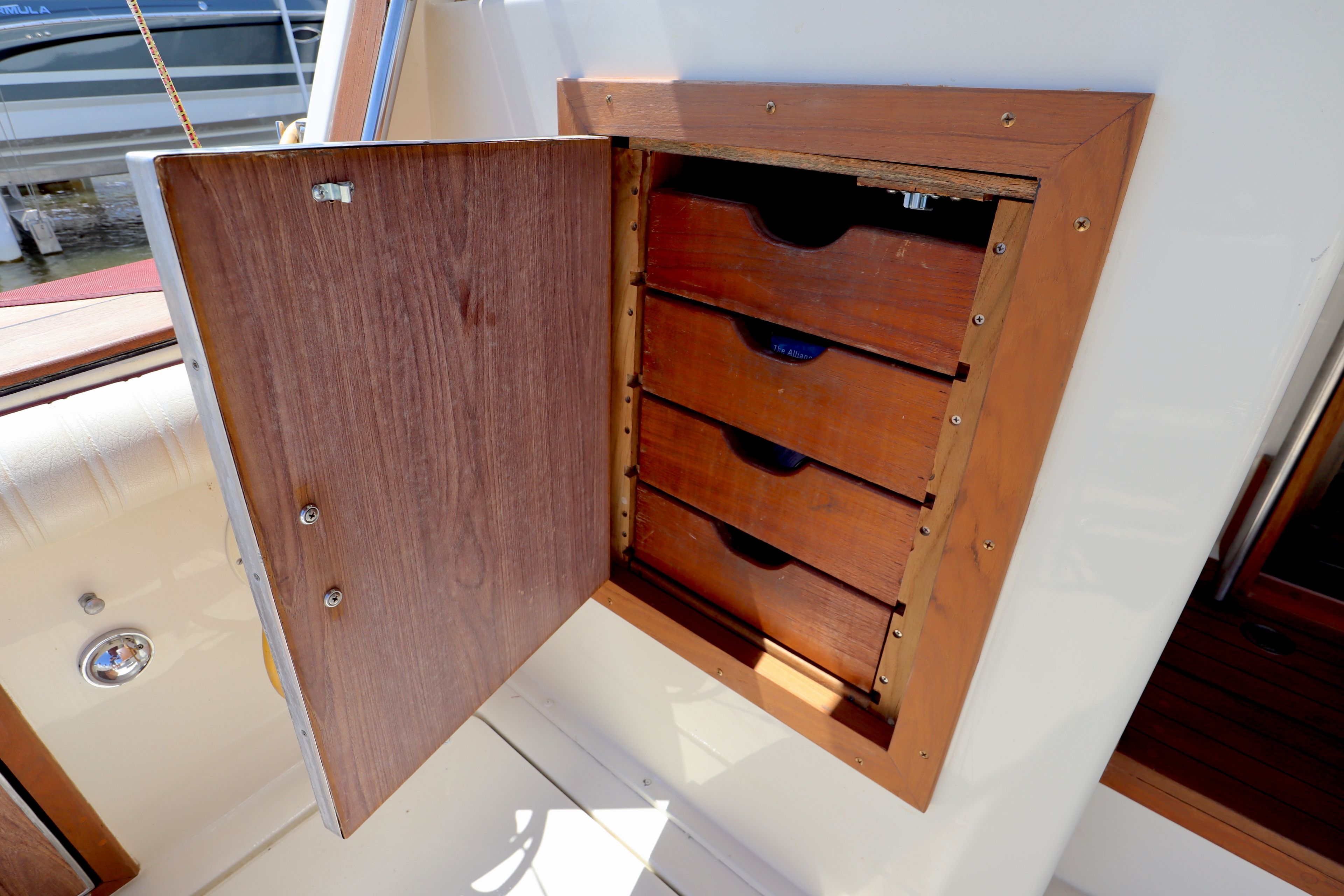 1980 Pacemaker 38 Sportfish Convertible - Weber Yachts