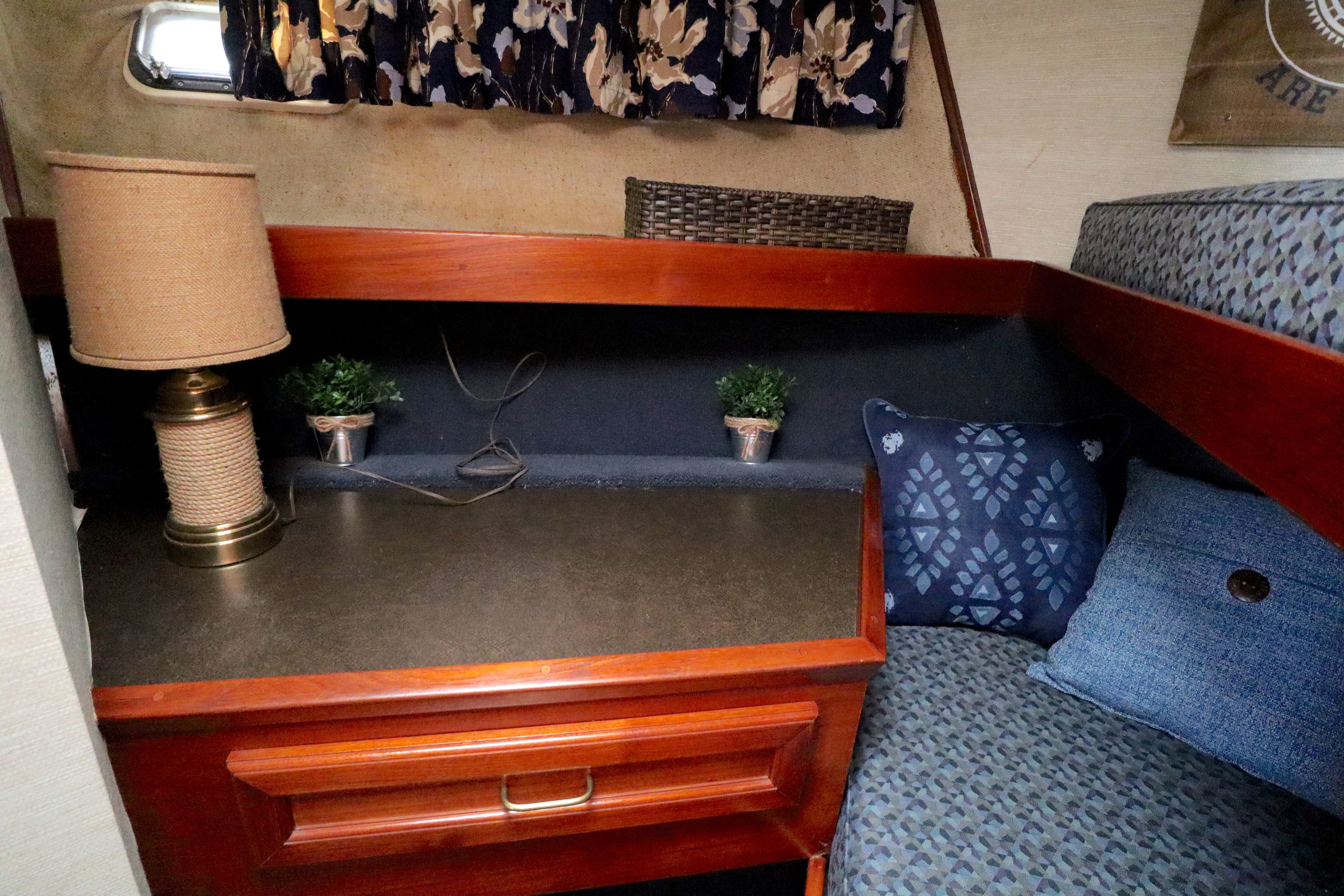 1980 Pacemaker 38 Sportfish Convertible - Weber Yachts