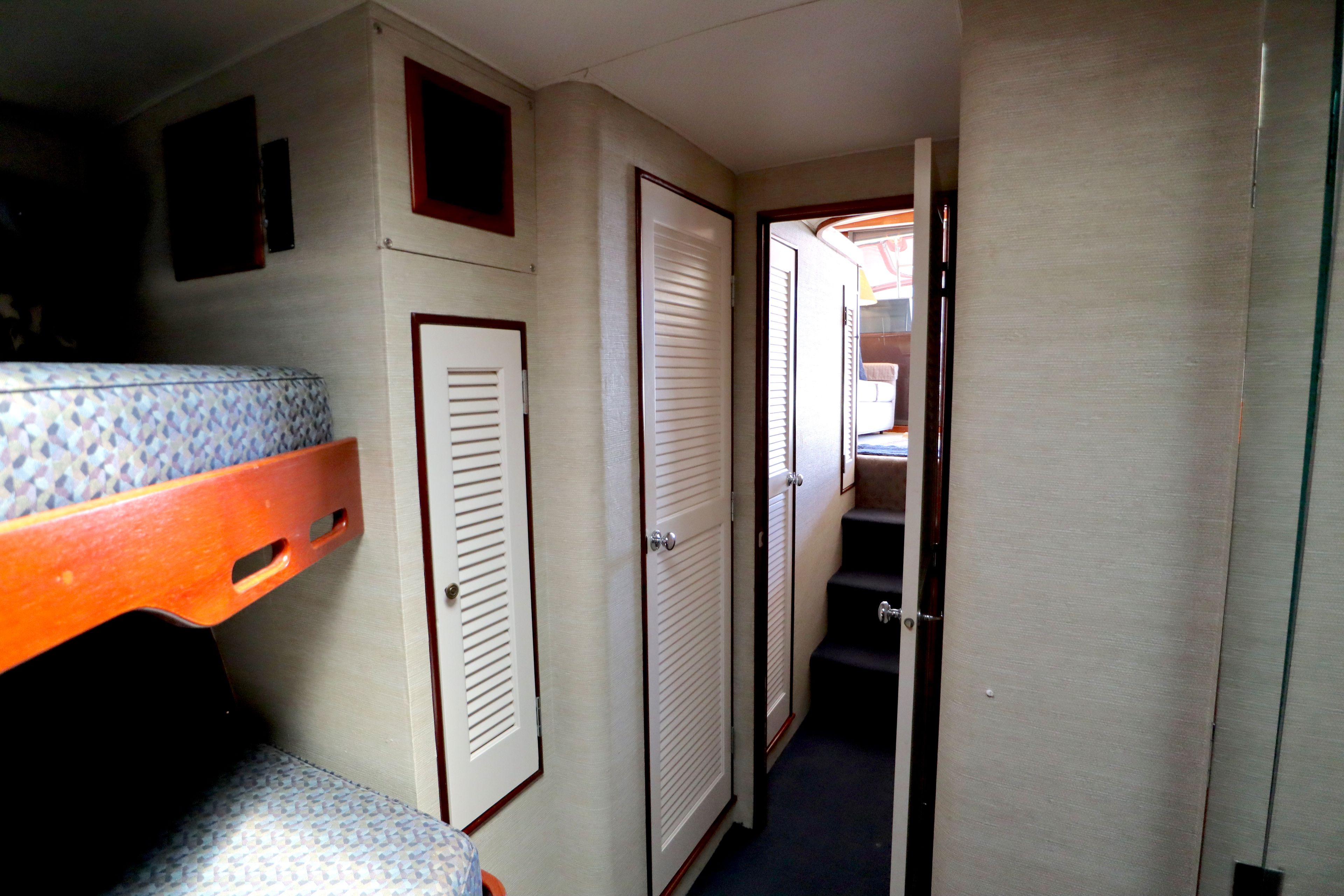 1980 Pacemaker 38 Sportfish Convertible - Weber Yachts