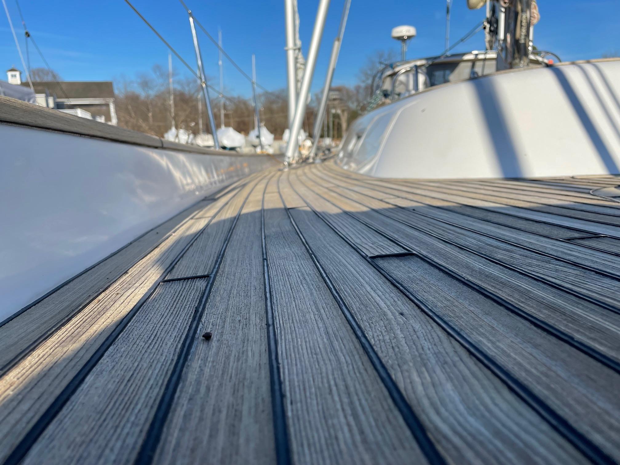 2009 Hallberg-Rassy 54 Cruiser for sale - YachtWorld