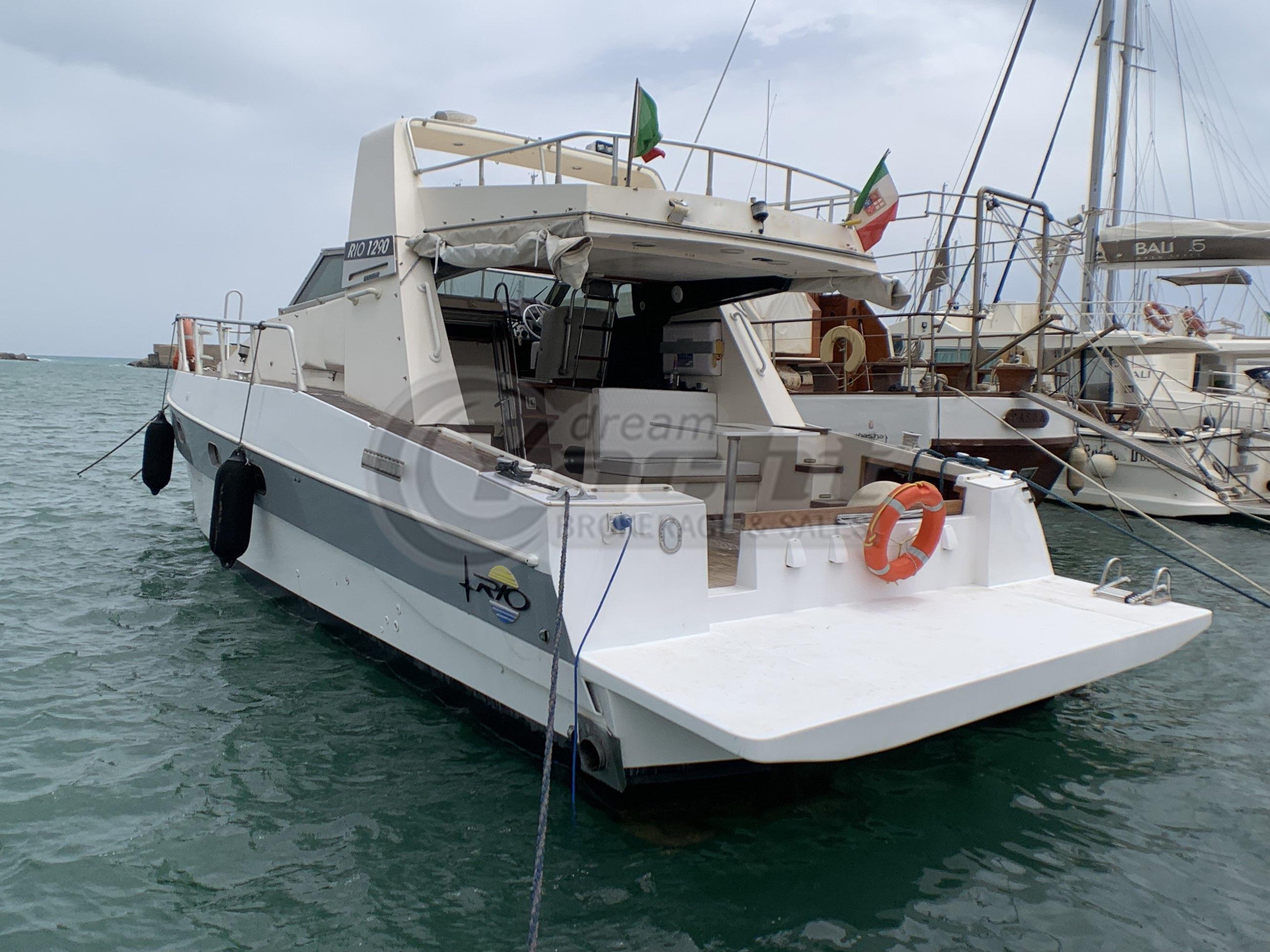 Neu 1987 RIO 12.90 | YachtFocus