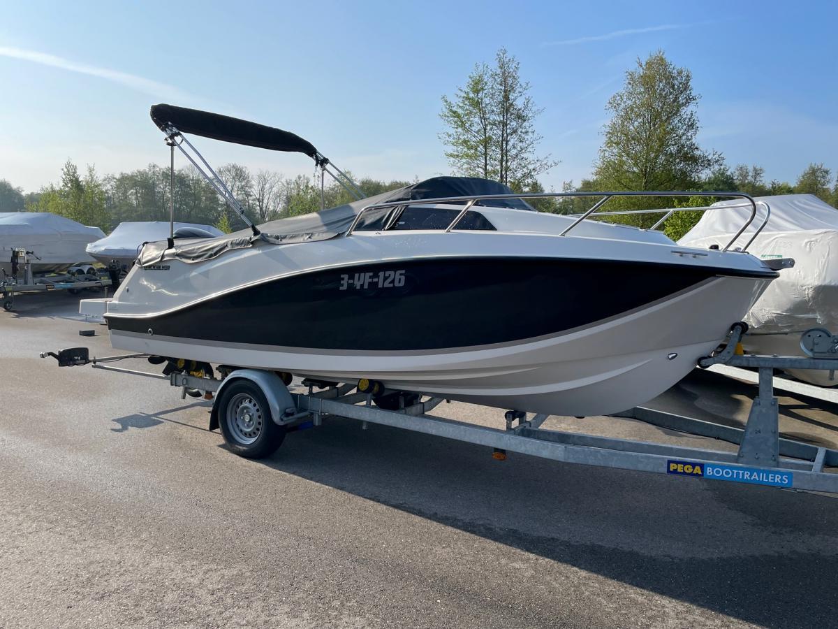 Quicksilver 555 Cabin | 2021 | 6m | Boatshop24