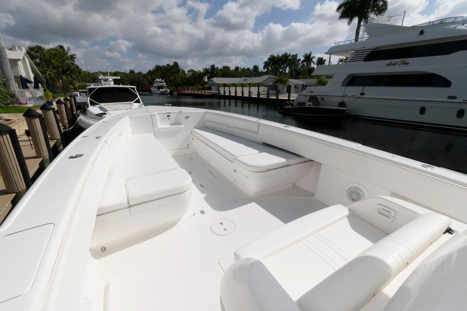 2004 Intrepid 370 Open Center Console for sale - YachtWorld