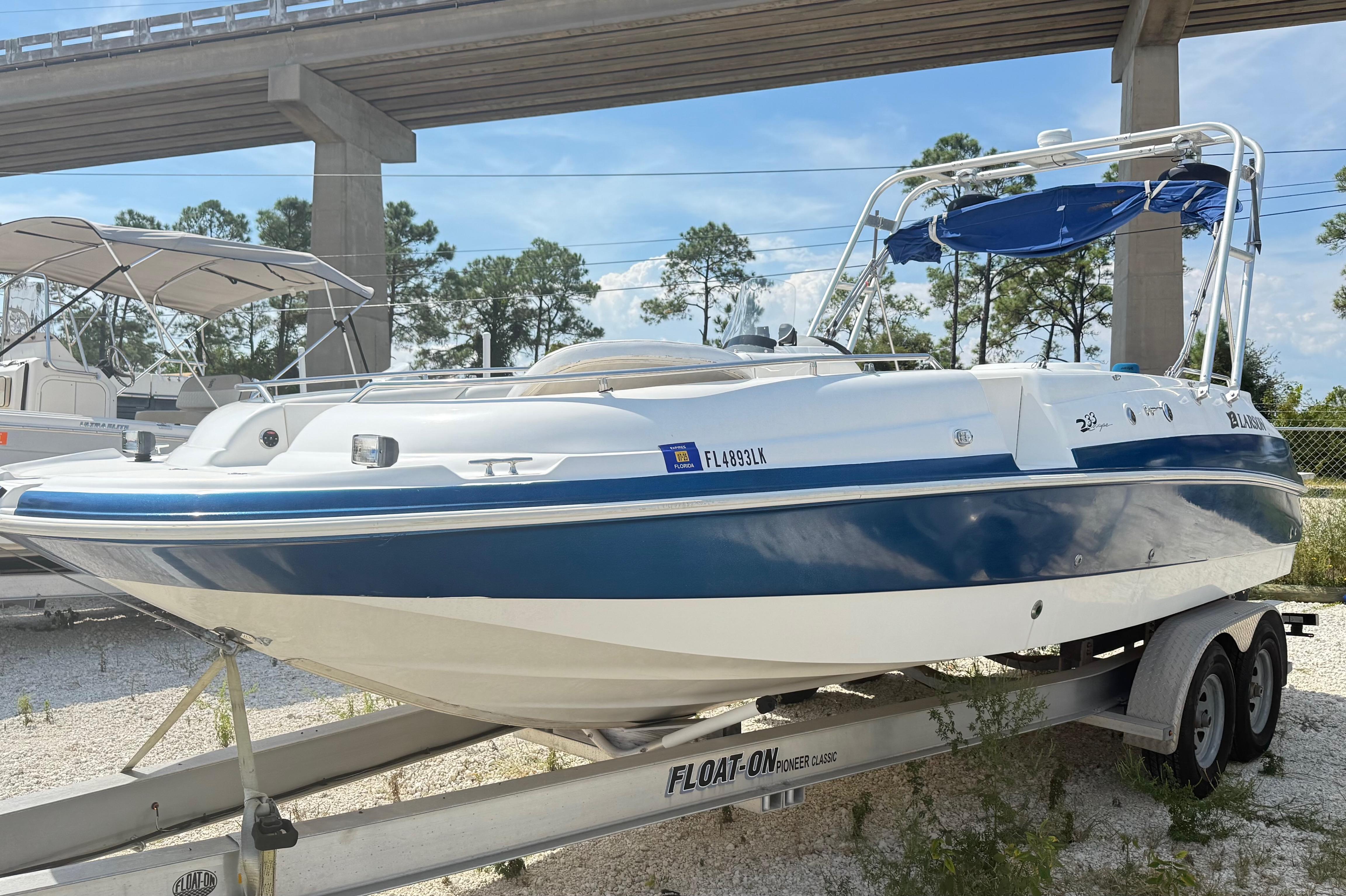Larson boats for sale | YachtWorld