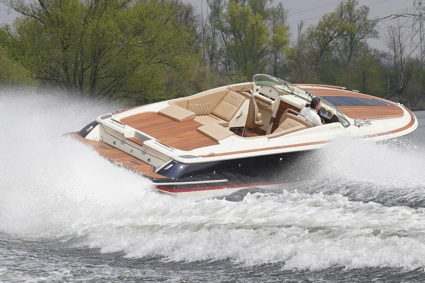 Chris-Craft Corsair 34 | 10m | 2022 | Boats and Outboards