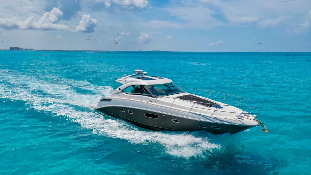 2012 Sea Ray 470 Sundancer Motor Yacht for sale - YachtWorld