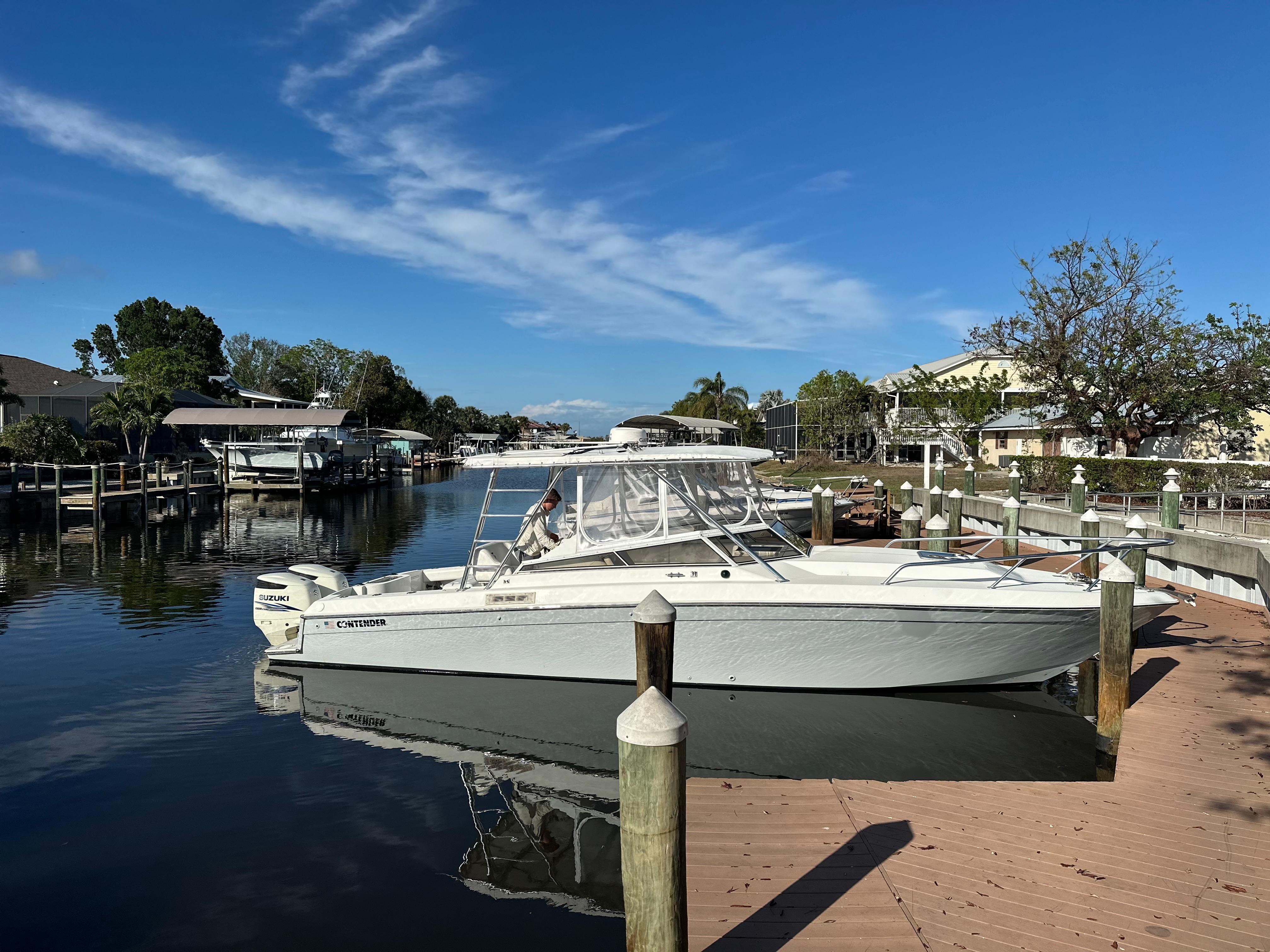 2001 Contender 35 Side Console Center Console for sale - YachtWorld