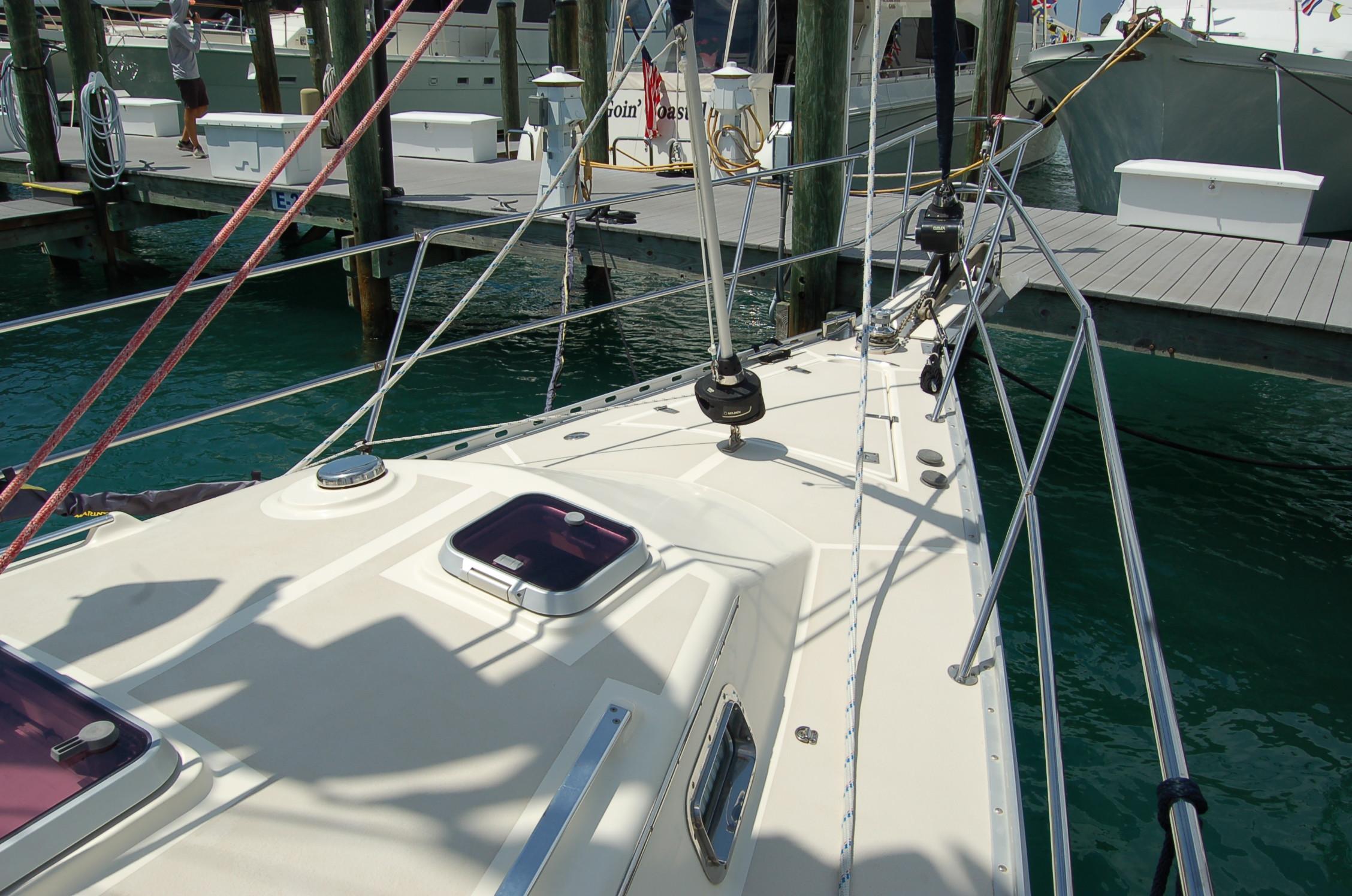 2005 Caliber 40 LRC SE Cruiser for sale - YachtWorld
