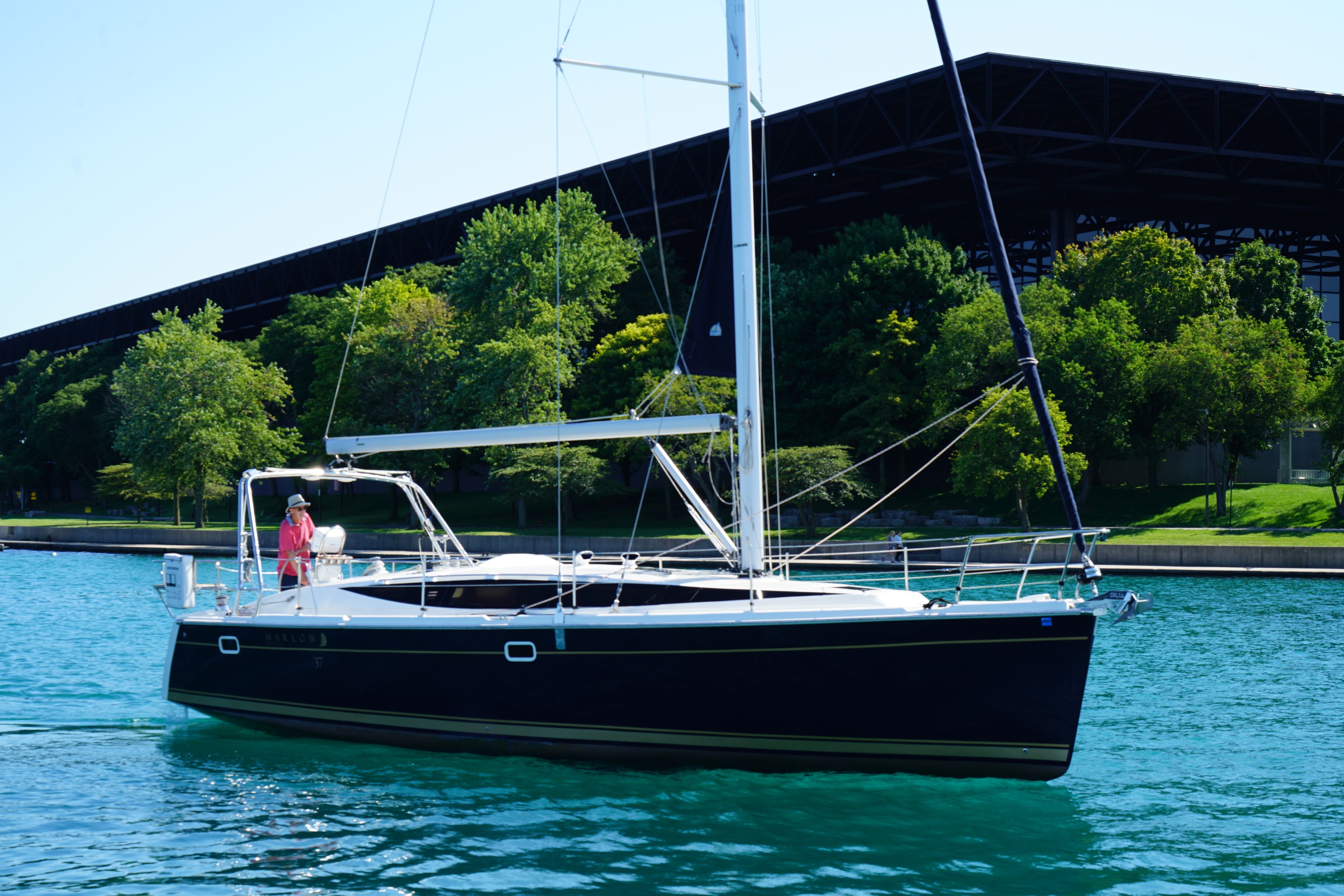 2015 Marlow-Hunter 37 - Weber Yachts