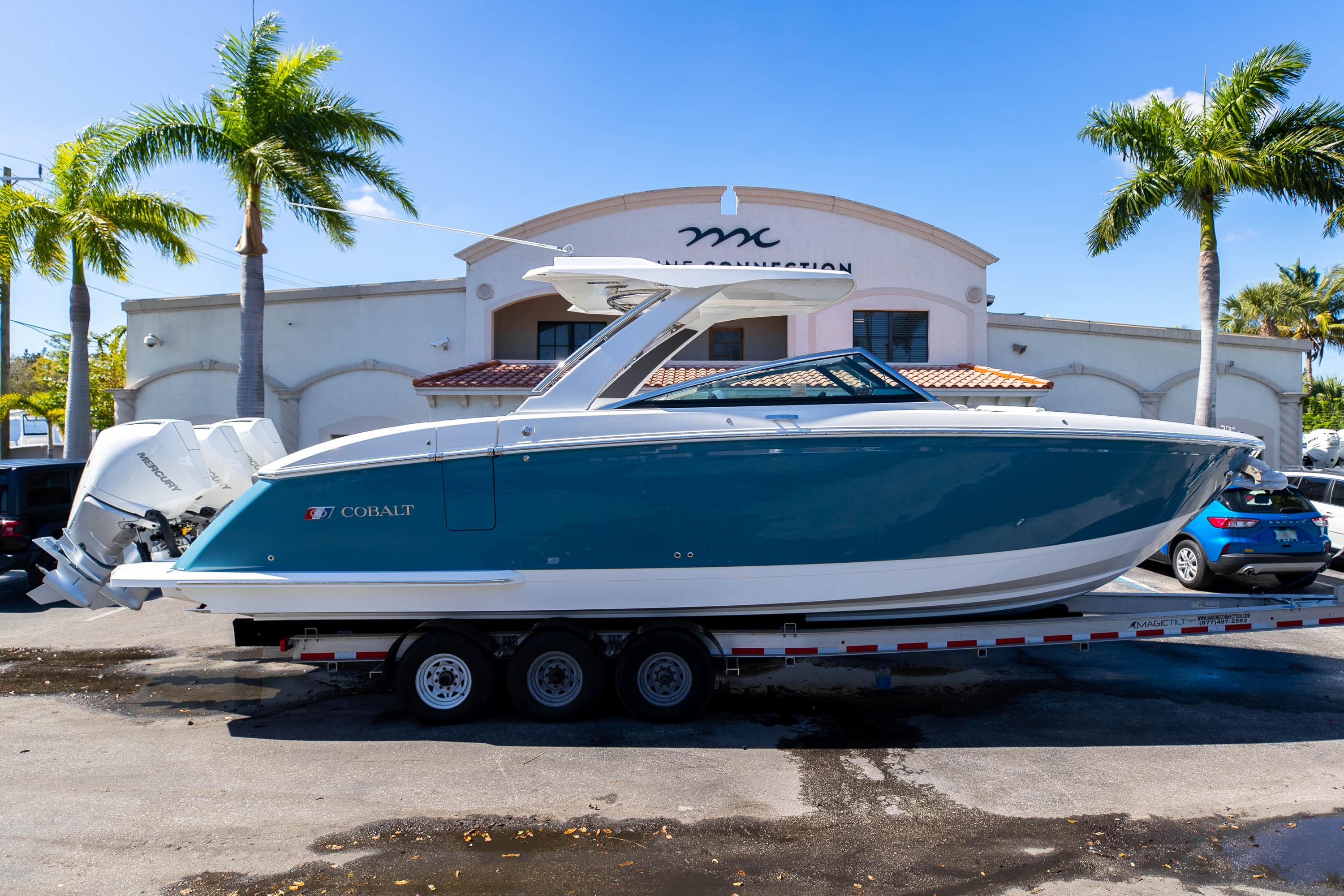 2023 Cobalt R33 Bowrider in vendita- YachtWorld