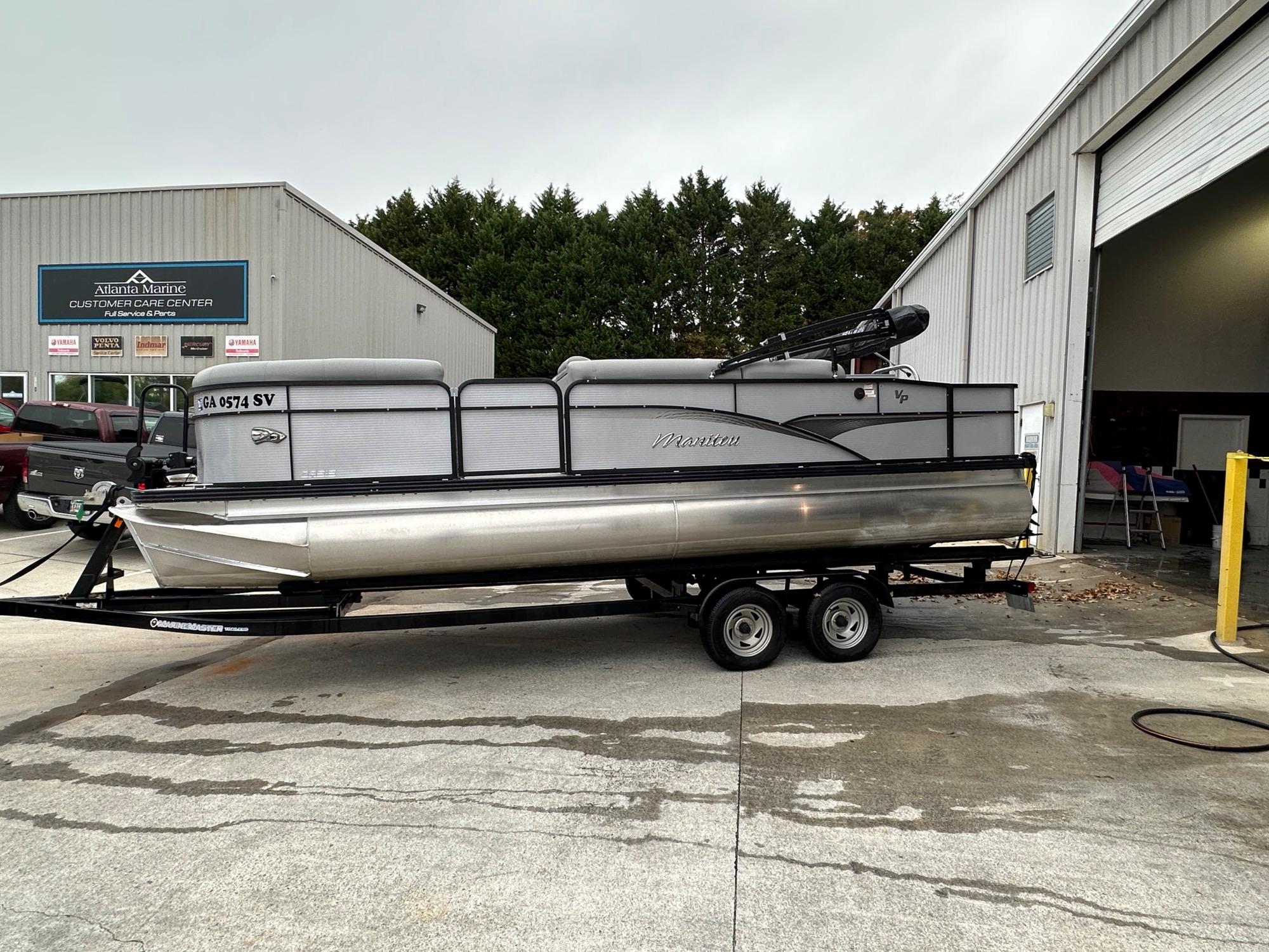 2018 Manitou 22 Oasis Angler Pontoboot Kaufen - YachtWorld