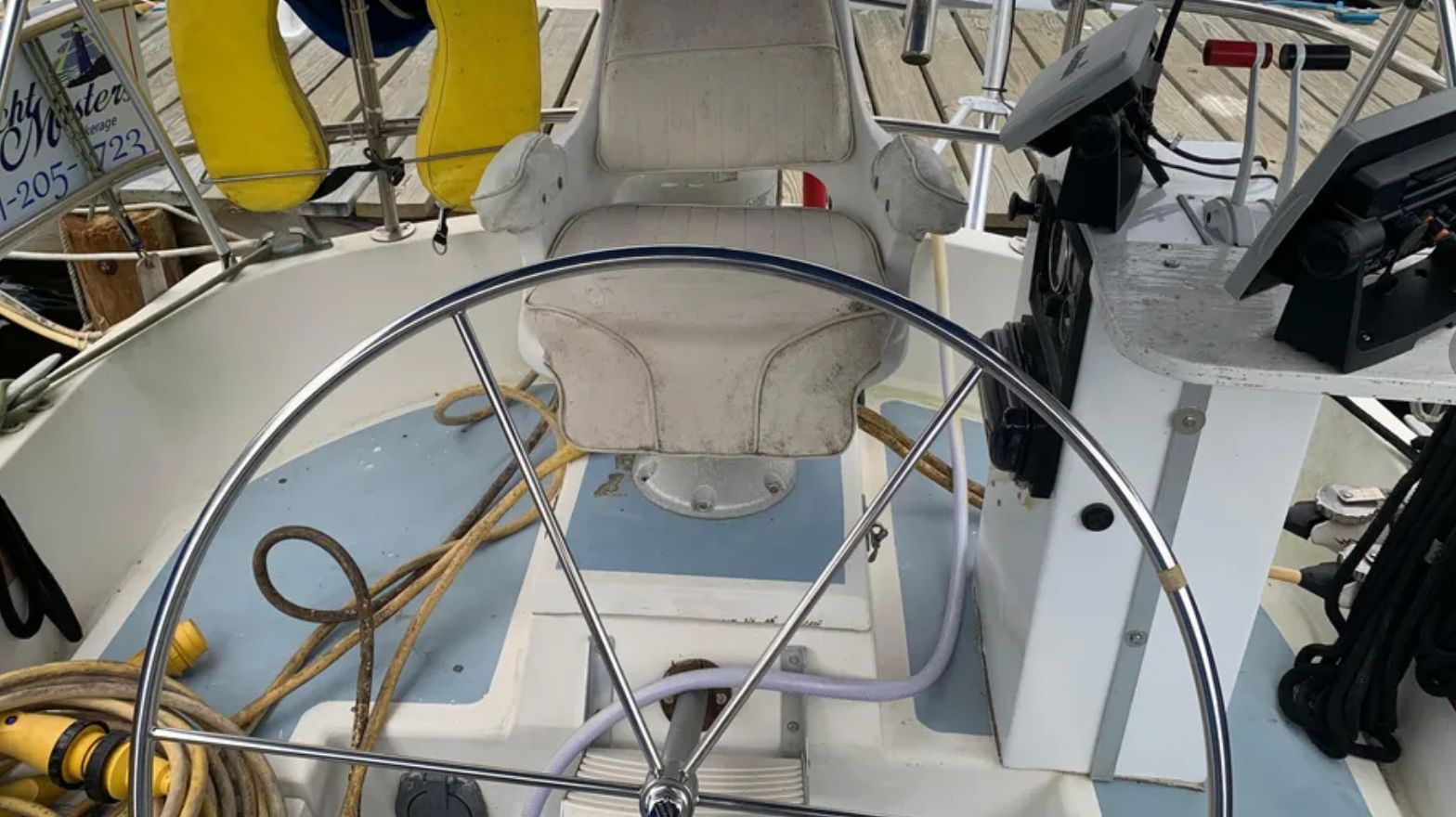 1973 Allied 36 Princess Ketsch Kaufen - YachtWorld