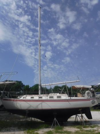 1977 Endeavour 32 Sloop Sloop for sale - YachtWorld