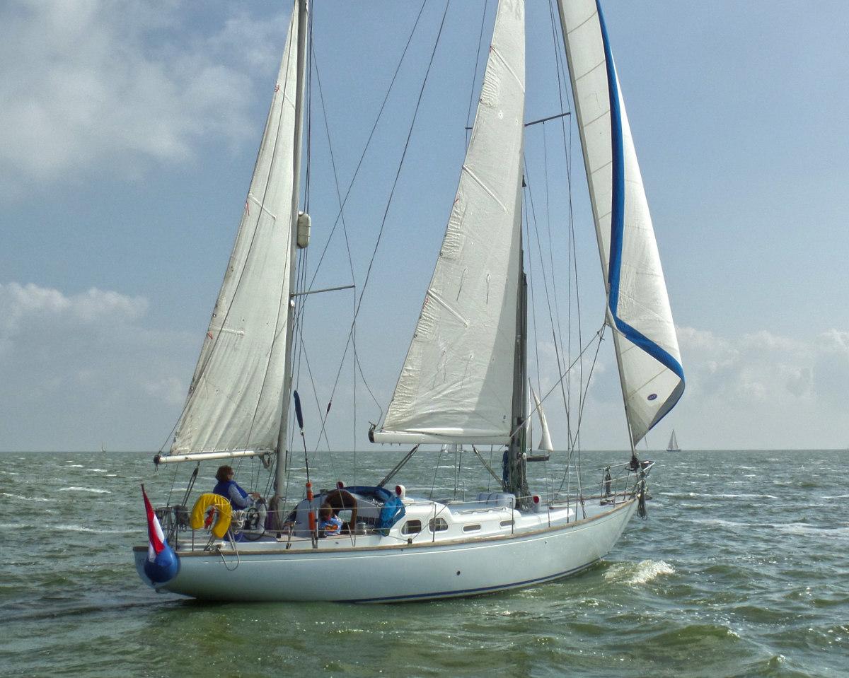 Van De Stadt Rebel 41 Ketch | 1981 | 13m | Boatshop24