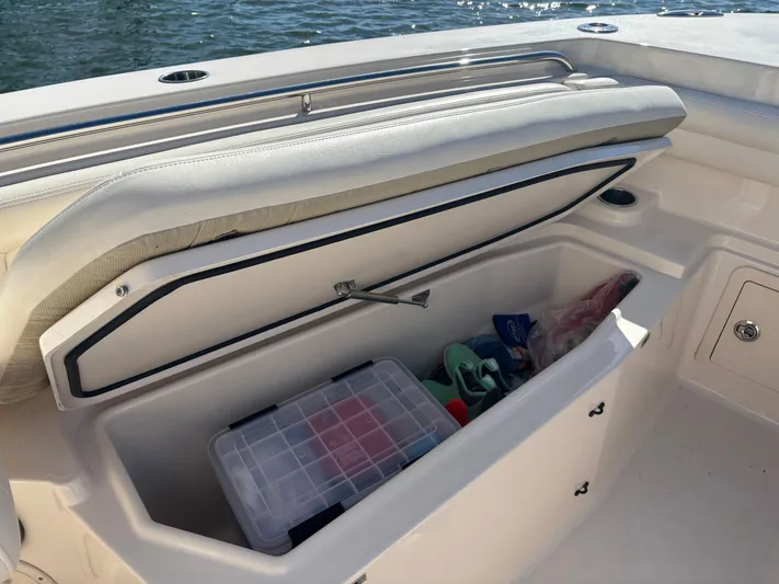 Yacht for Sale | 33 Grady-White Yachts Clearwater, FL | Denison Yacht Sales