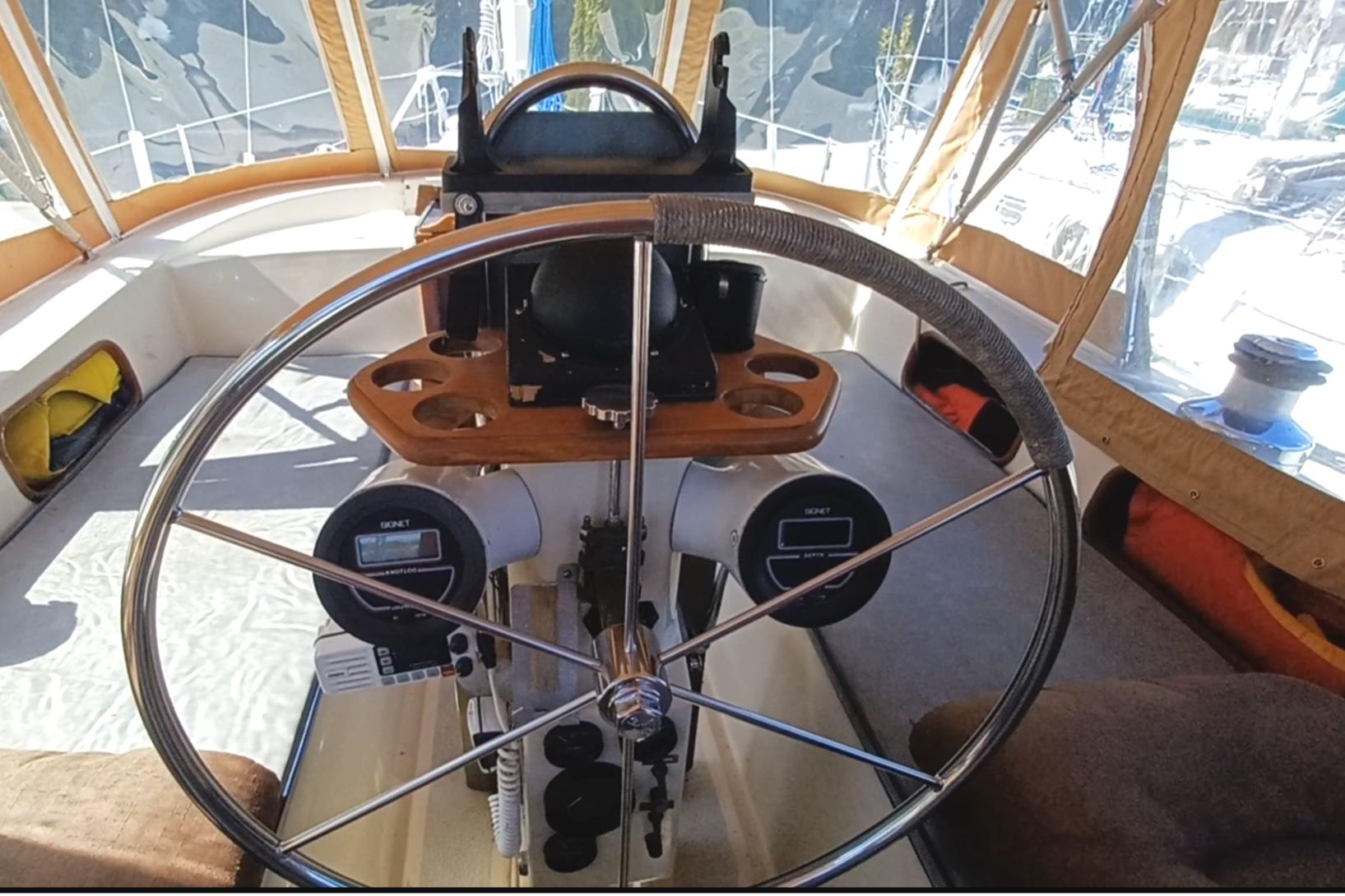 1985 Irwin 38 Mk II Sloop for sale - YachtWorld