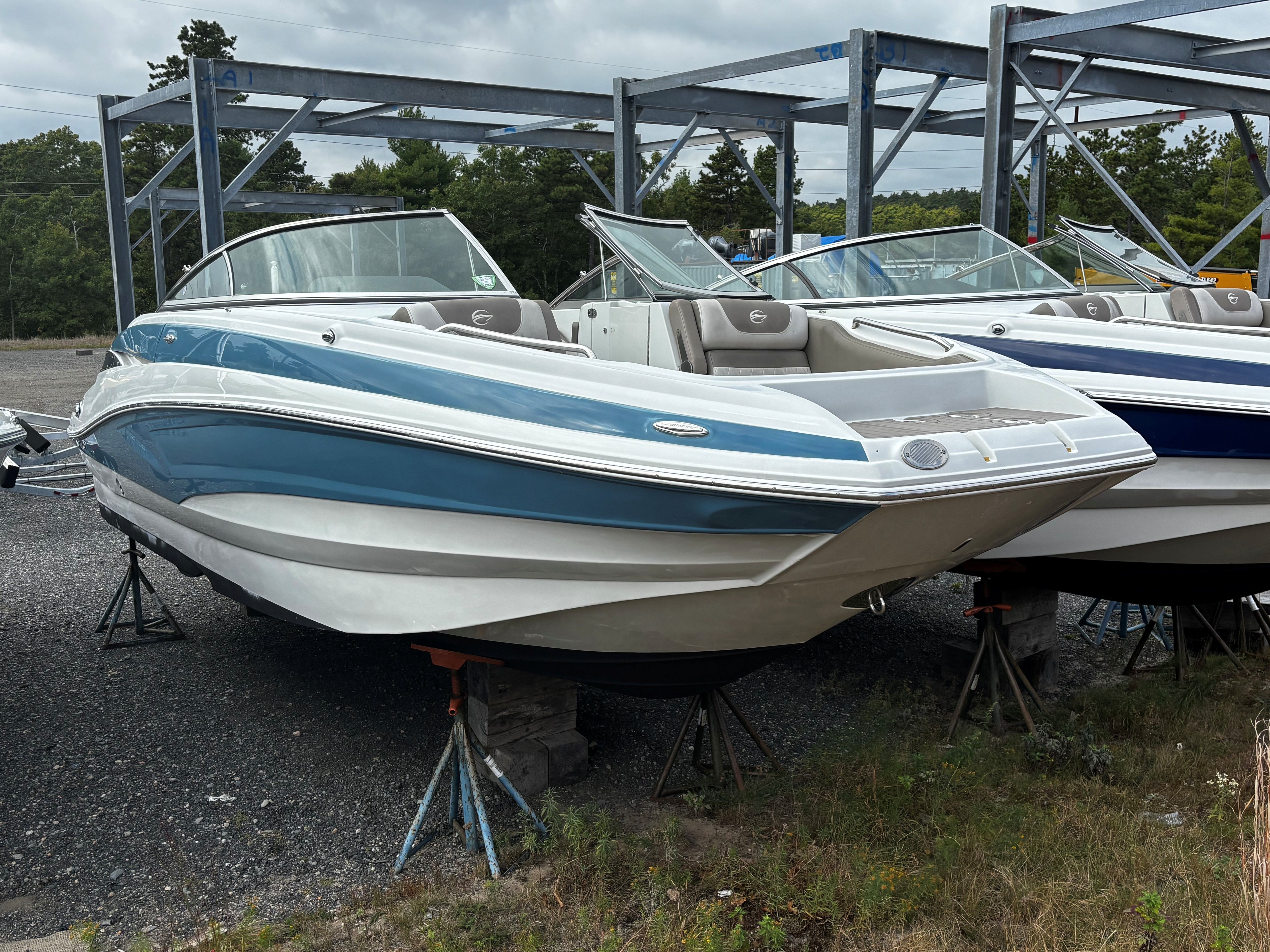 2022 Crownline Eclipse E235 XS Bowrider Boote Kaufen - YachtWorld