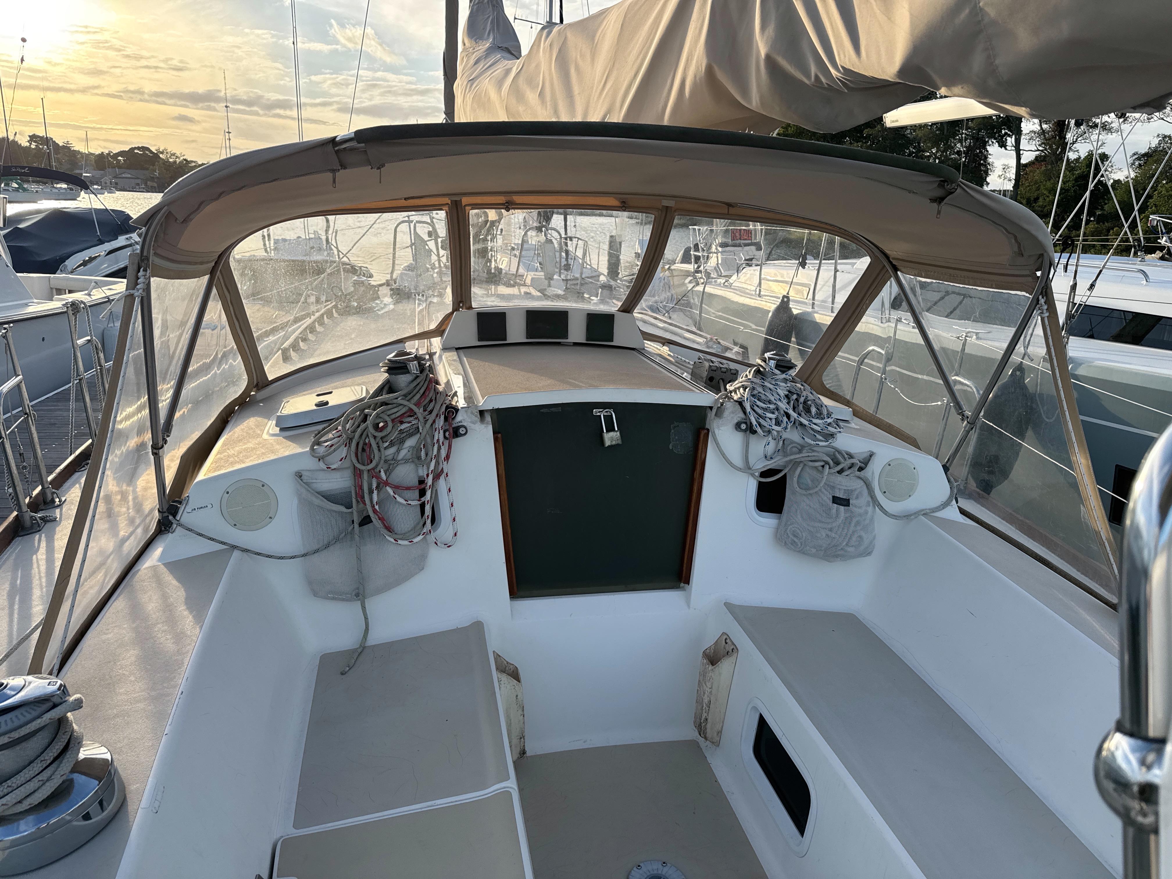 1996 J Boats J/42 Cruiser for sale - YachtWorld