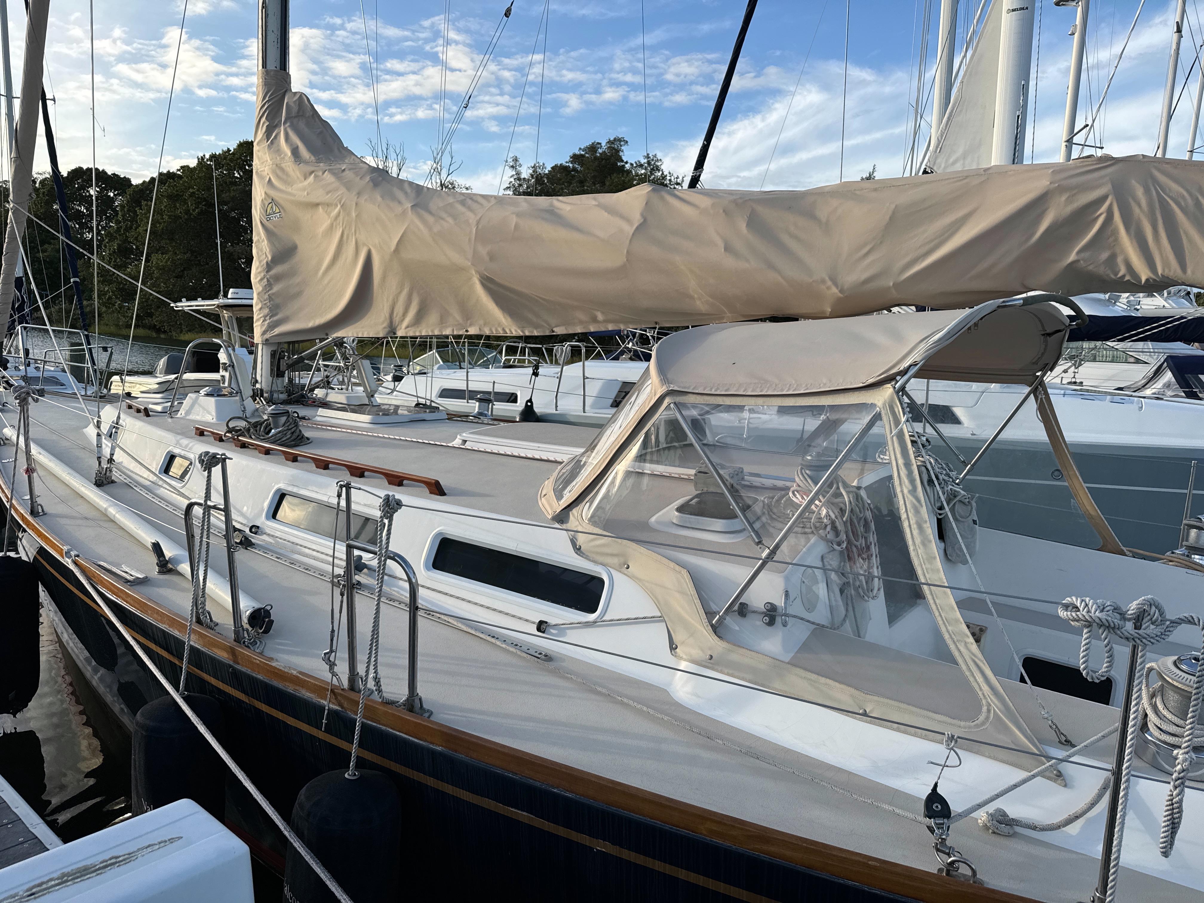1996 J Boats J/42 Cruiser for sale - YachtWorld