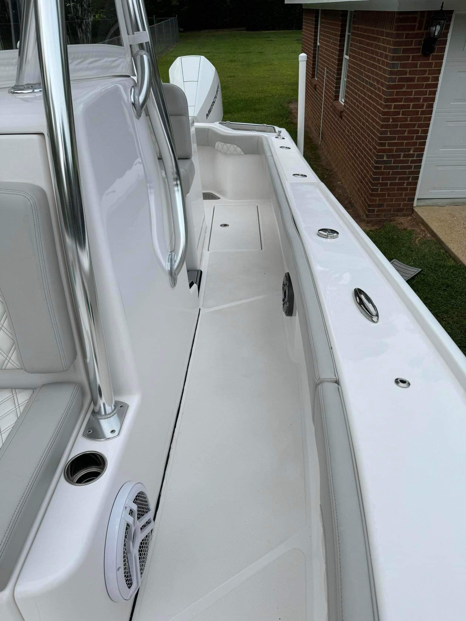 2022 Front Runner 26 Center Console Center Console for sale - YachtWorld