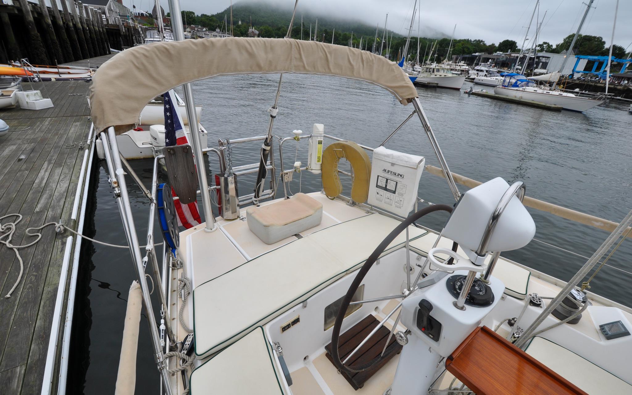 2000 J Boats J/42 Cruiser for sale - YachtWorld