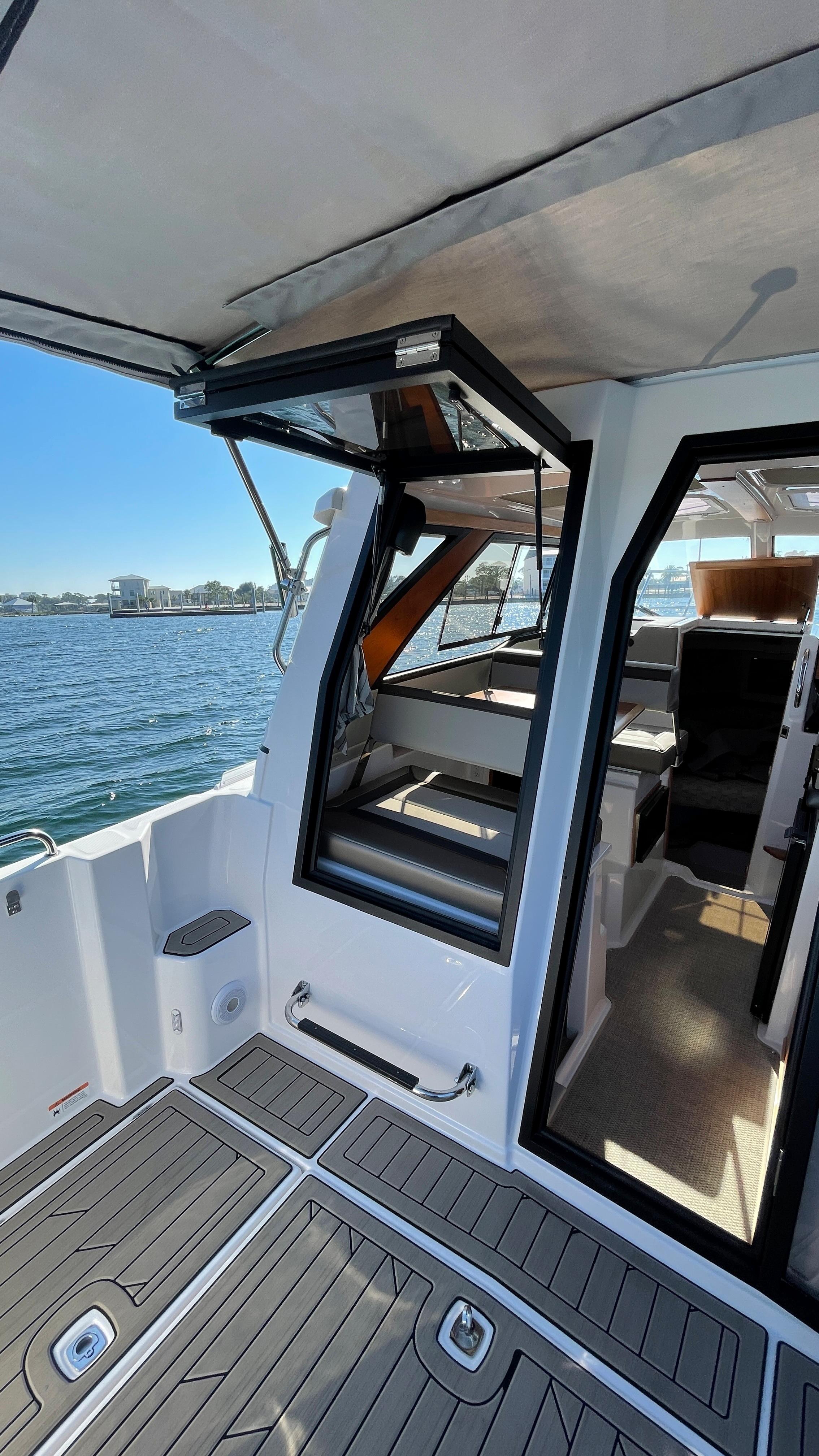 2024 Cutwater C-248 Coupe Pilothouse for sale - YachtWorld