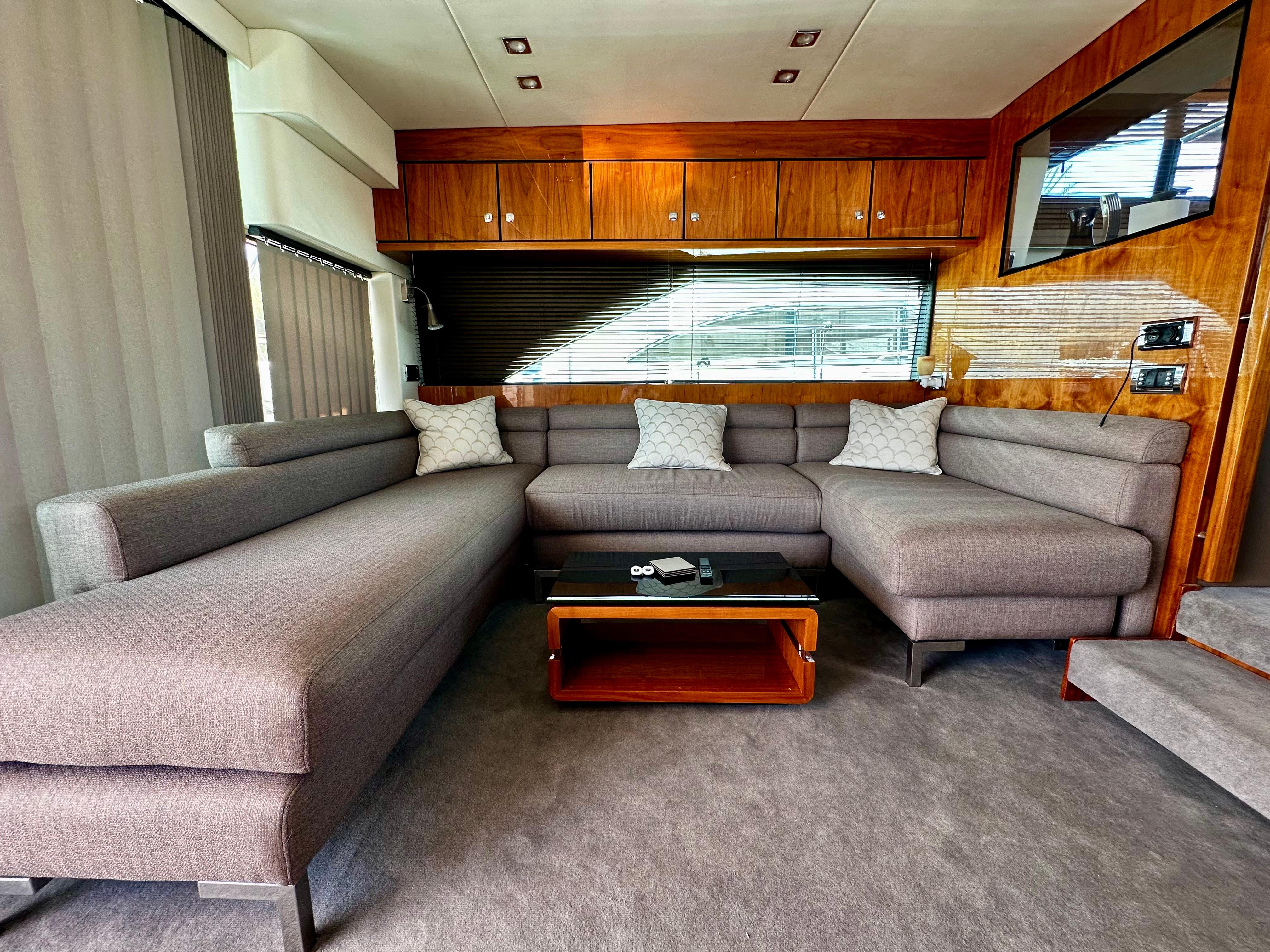 Fairline Squadron 55 | 2009 | 54ft - Islas Baleares | Boatshop24