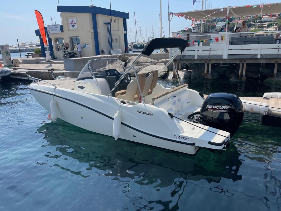 Quicksilver Activ 605 Sundeck | 6m | 2023 - 83 - Var | Boats and Outboards