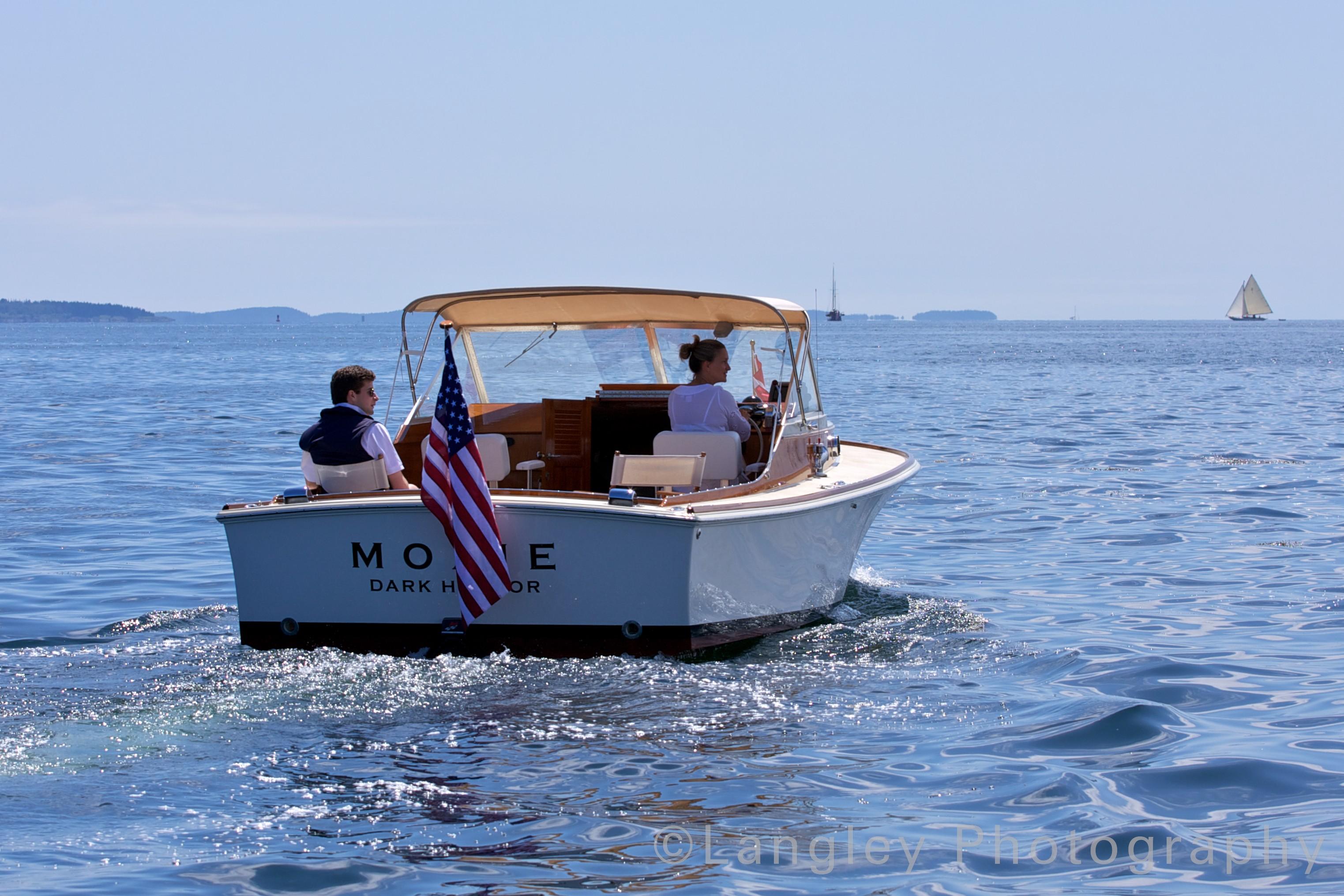 2014 Hunt Yachts Surfhunter 25 Antikke og klassikere til salgs- YachtWorld