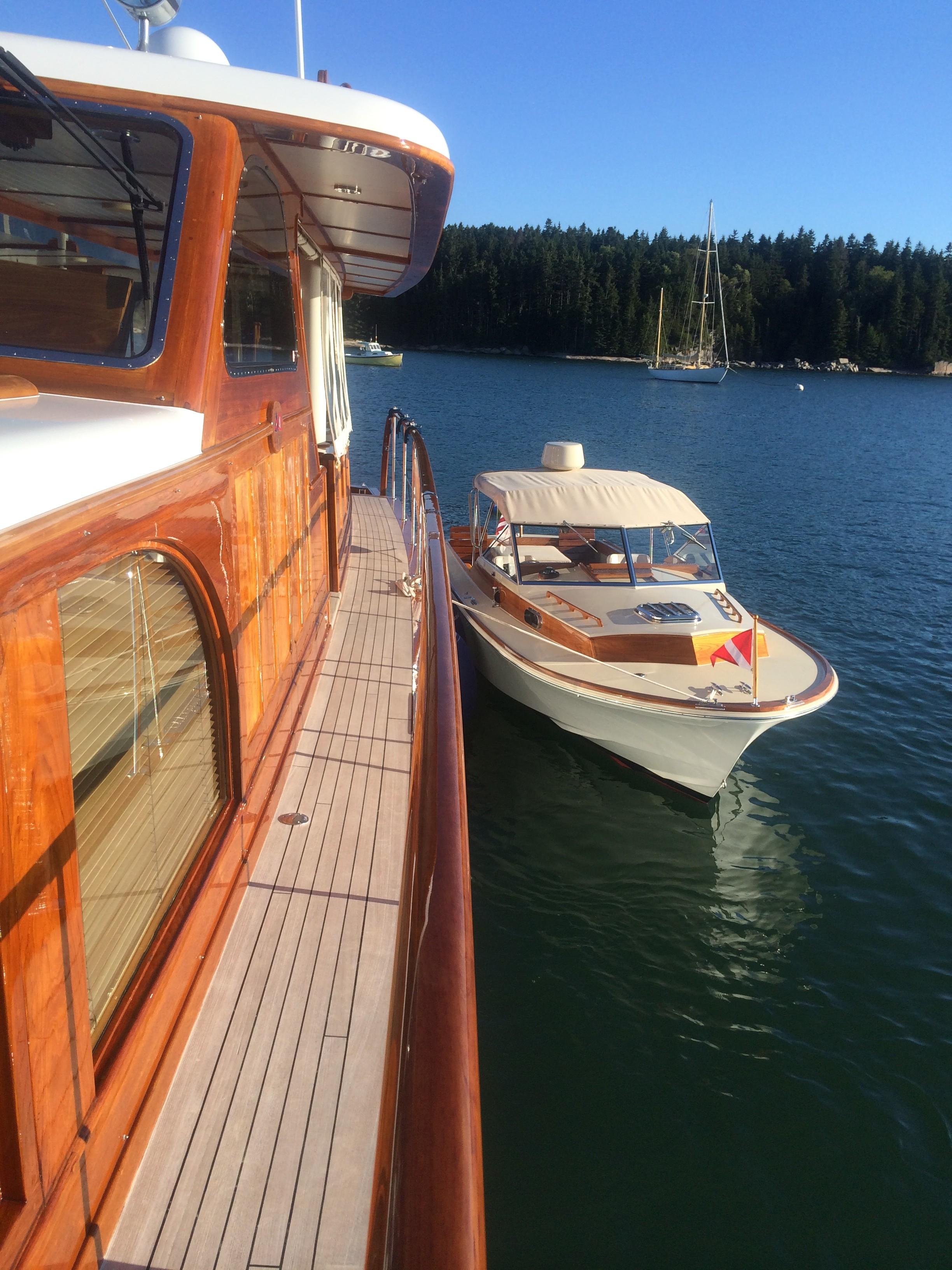 2014 Hunt Yachts Surfhunter 25 Antikke og klassikere til salgs- YachtWorld