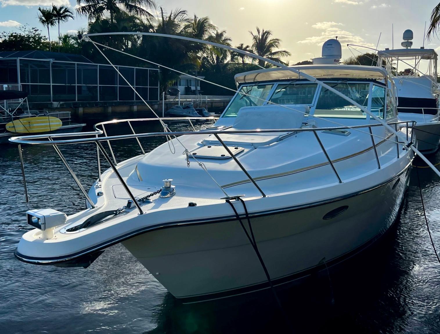 1996 Tiara Yachts 3500 Express Express Cruiser for sale - YachtWorld