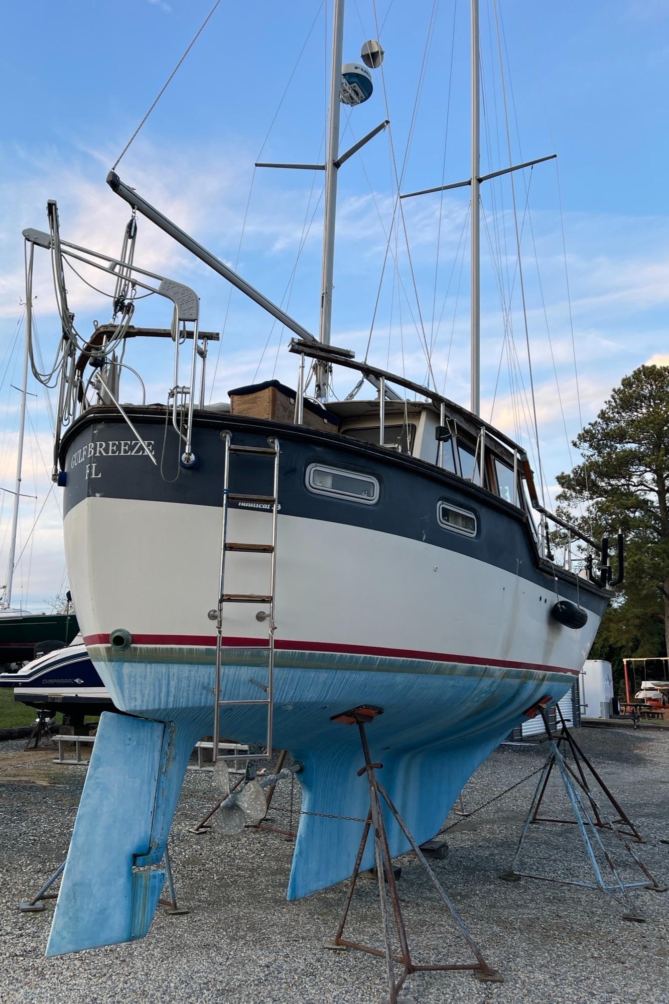 1983 Nauticat 33 Motorsailer for sale - YachtWorld