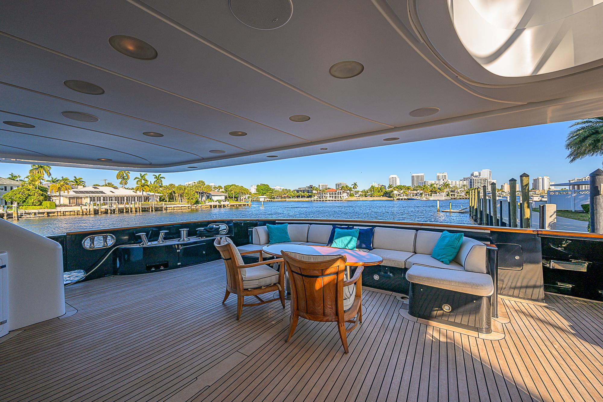 SEASCAPE V Motor Yachts Benetti for sale - YachtWorld