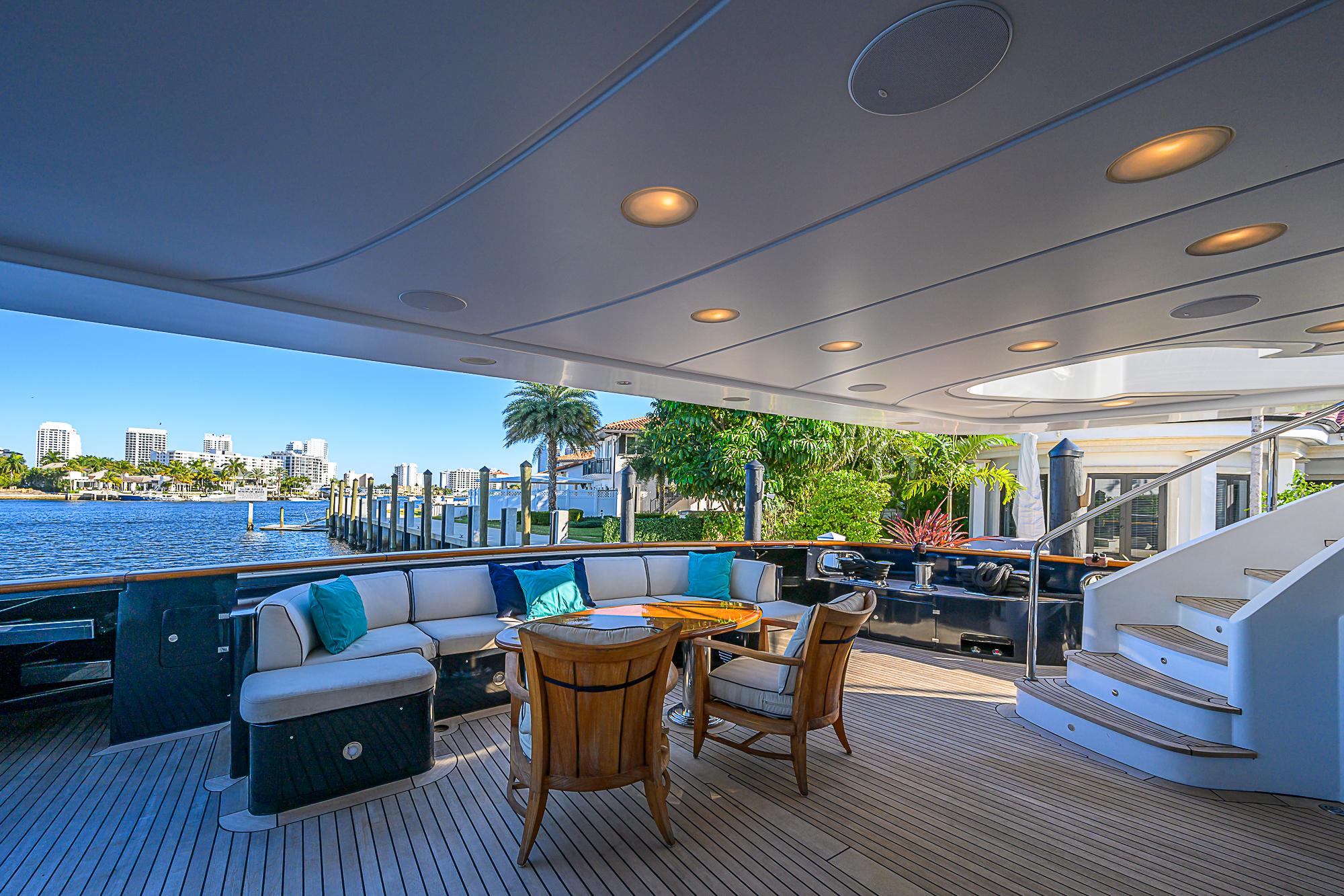 SEASCAPE V Motor Yachts Benetti for sale - YachtWorld