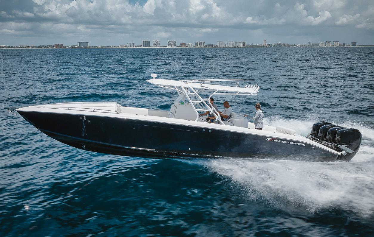 2008 Midnight Express 39 Center console cuddy Centre Console for sale ...