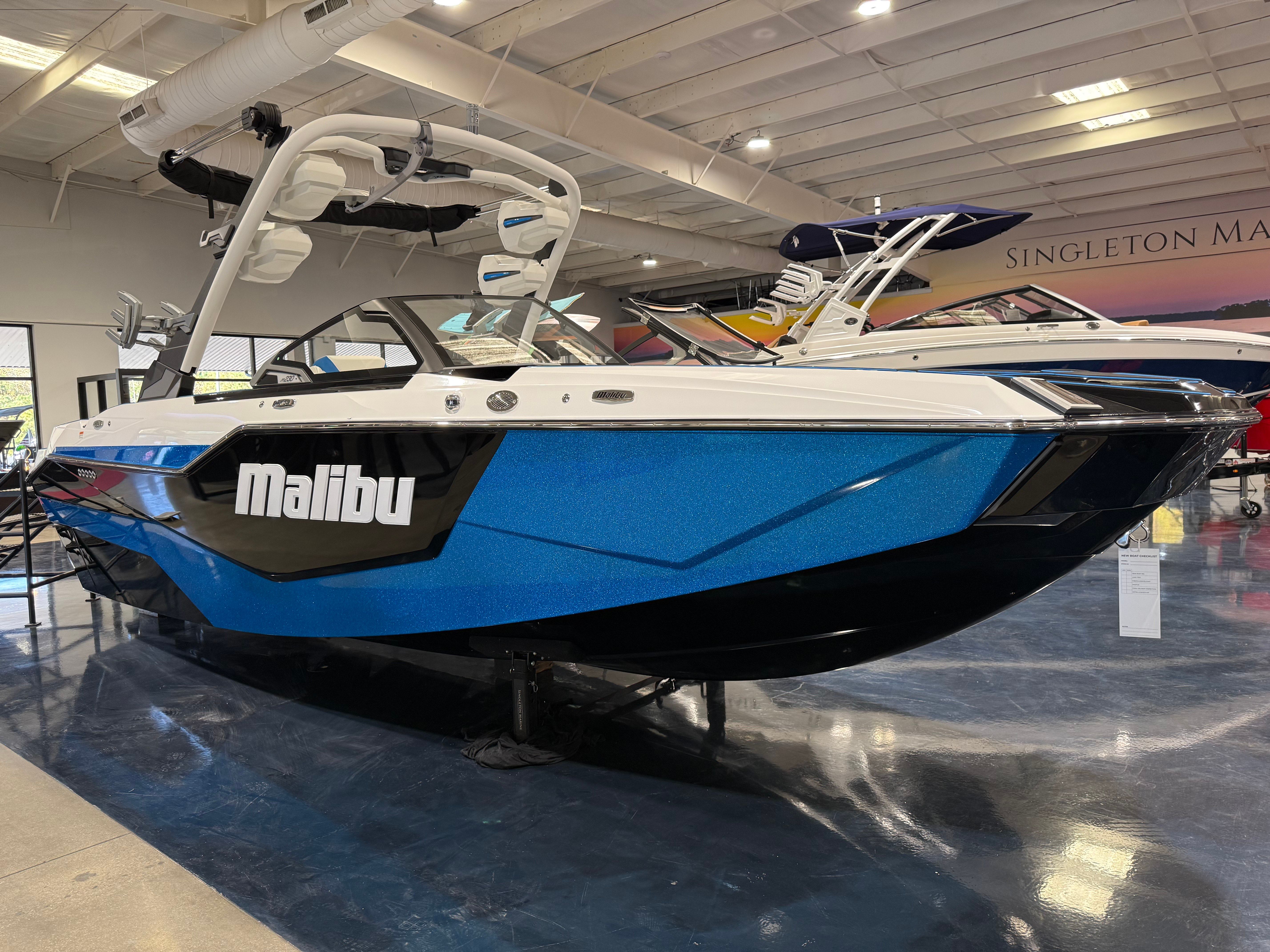 2026 Malibu M230 Ski and Wakeboard for sale - YachtWorld