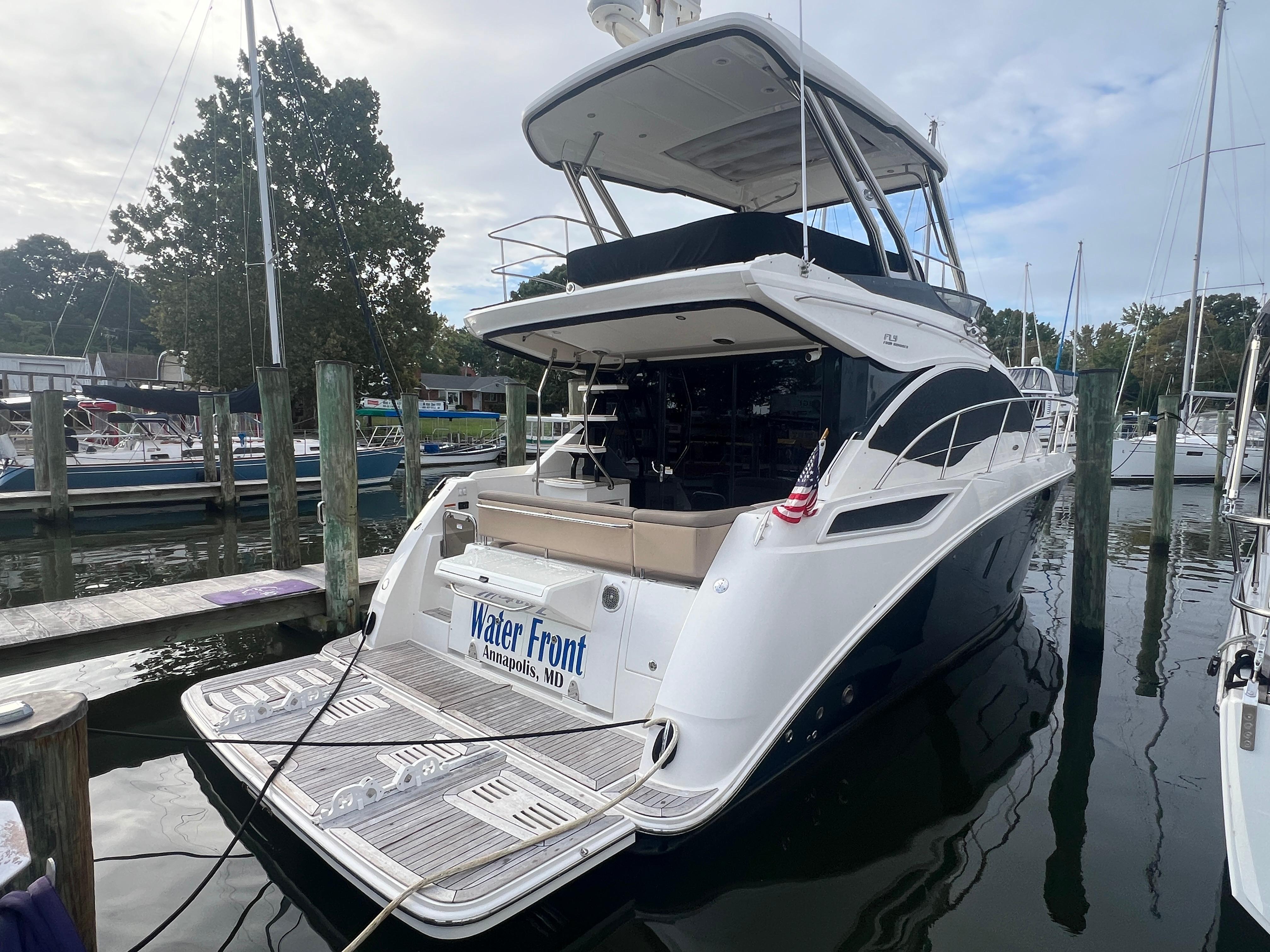 2017 Sea Ray Fly 400 Flybridge for sale - YachtWorld