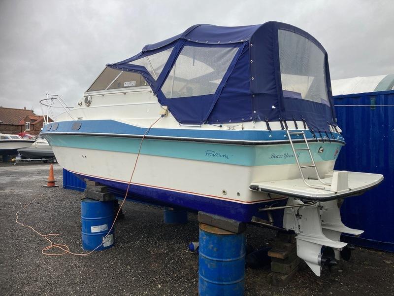 1984 Fairline Sunfury 26 Cruiser / Boat Kryssare till salu- YachtWorld