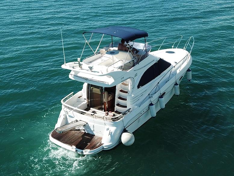 Galeon 330 Fly | 2007 | 10m | Boatshop24