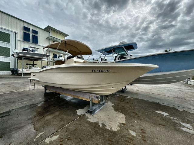 2019 Scout 215 XSF Center Console for sale - YachtWorld