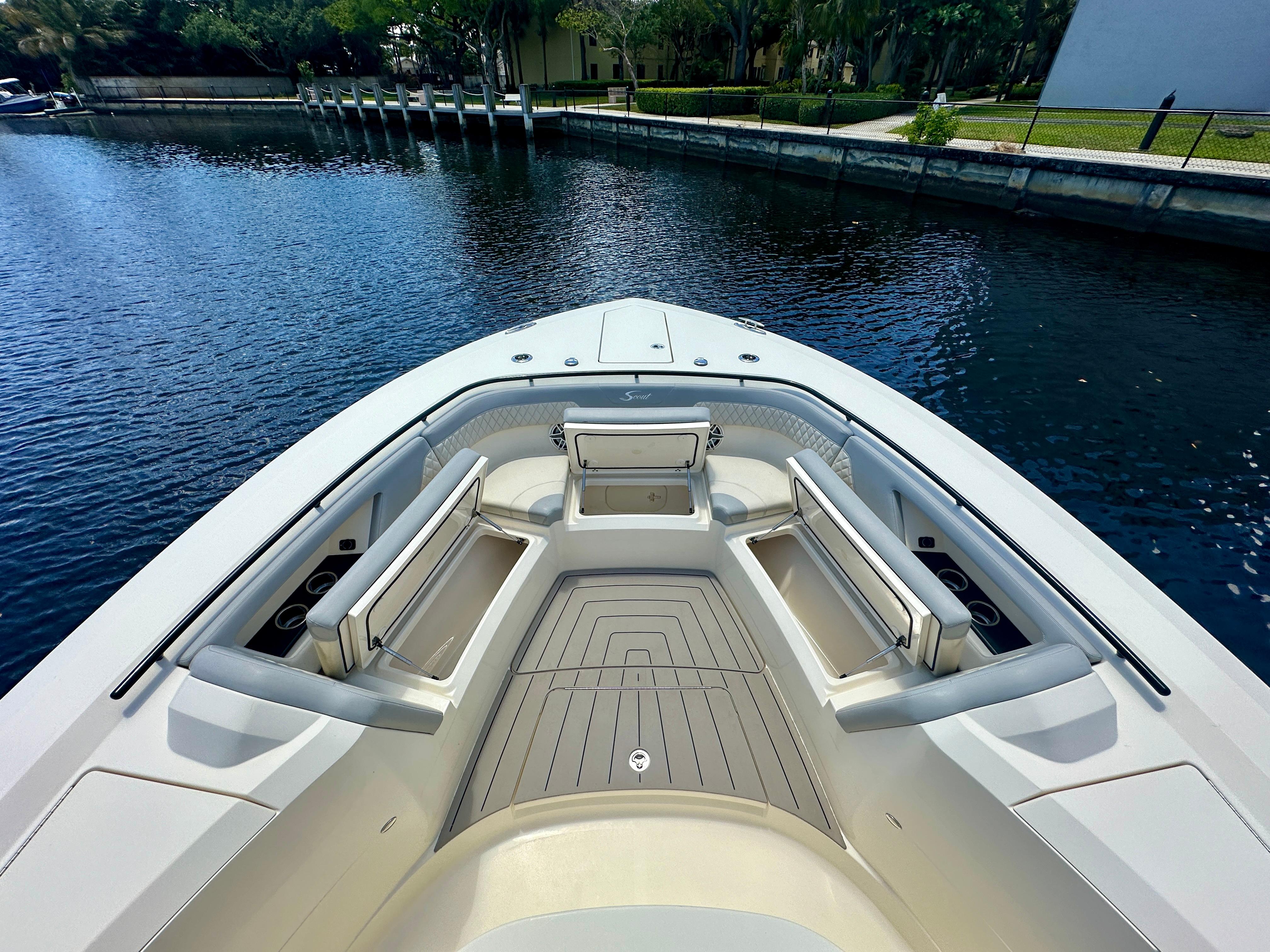 2023 Scout 377 LXF Center Console for sale - YachtWorld