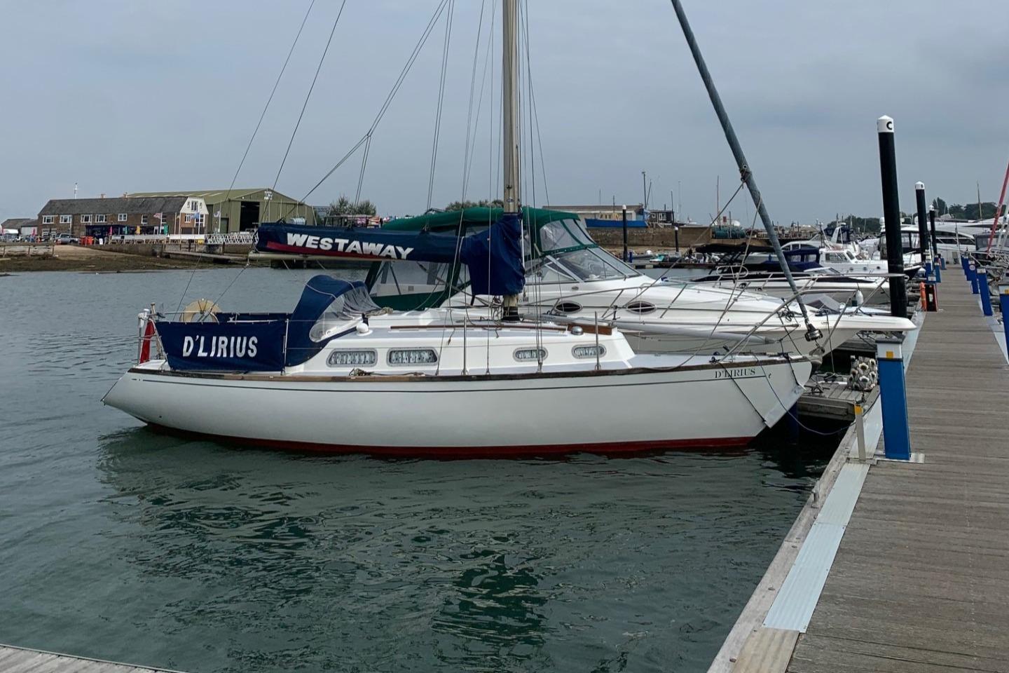1972 Elizabethan 30 Racer/ Cruiser Segelboote Kaufen - YachtWorld