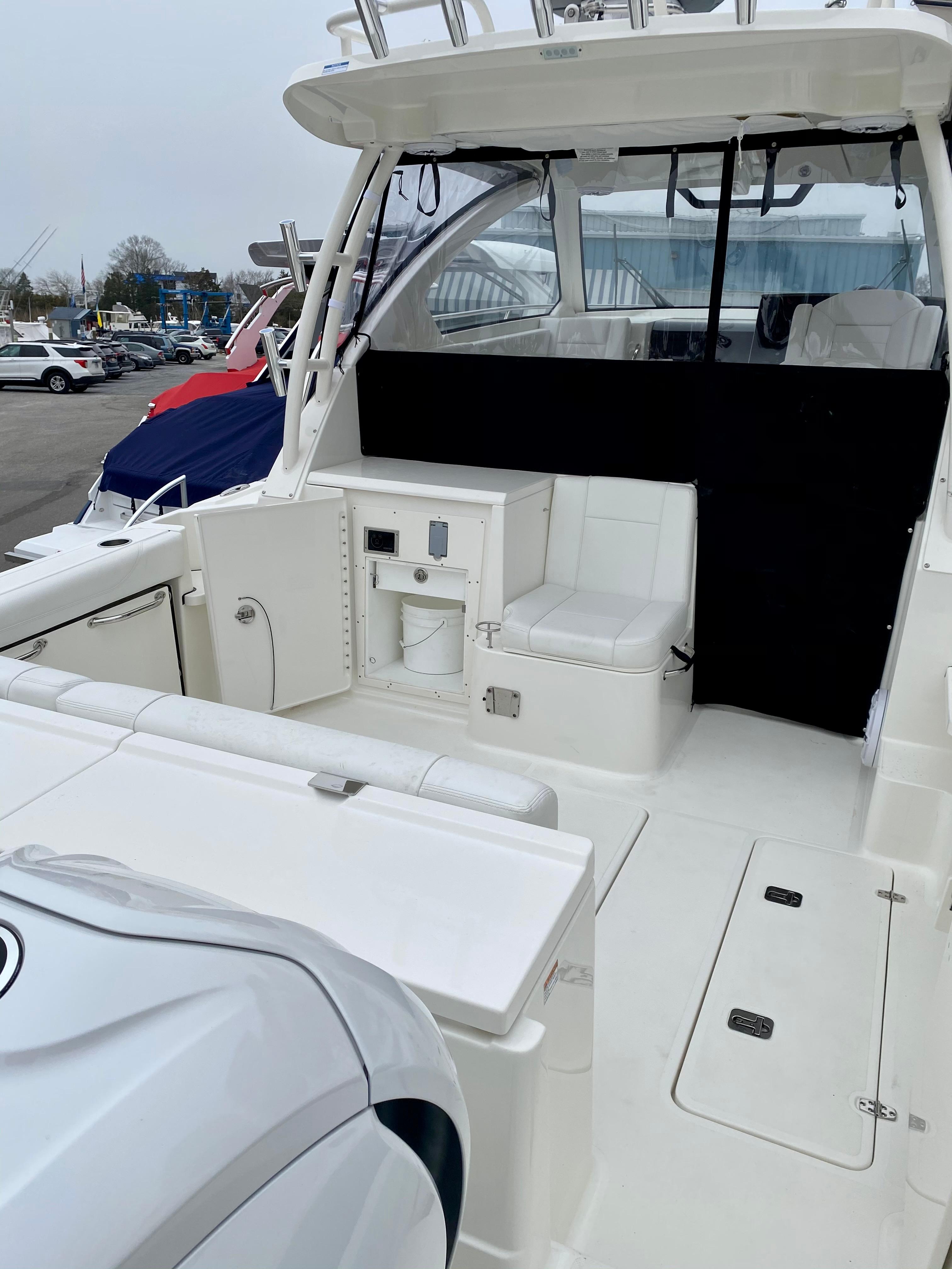 2021 Pursuit OS 325 Offshore Sport Fishing for sale - YachtWorld