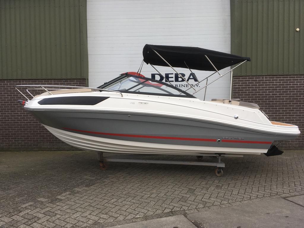 Bayliner VR5 Cuddy Inboard | 2022 | 6m | Boatshop24